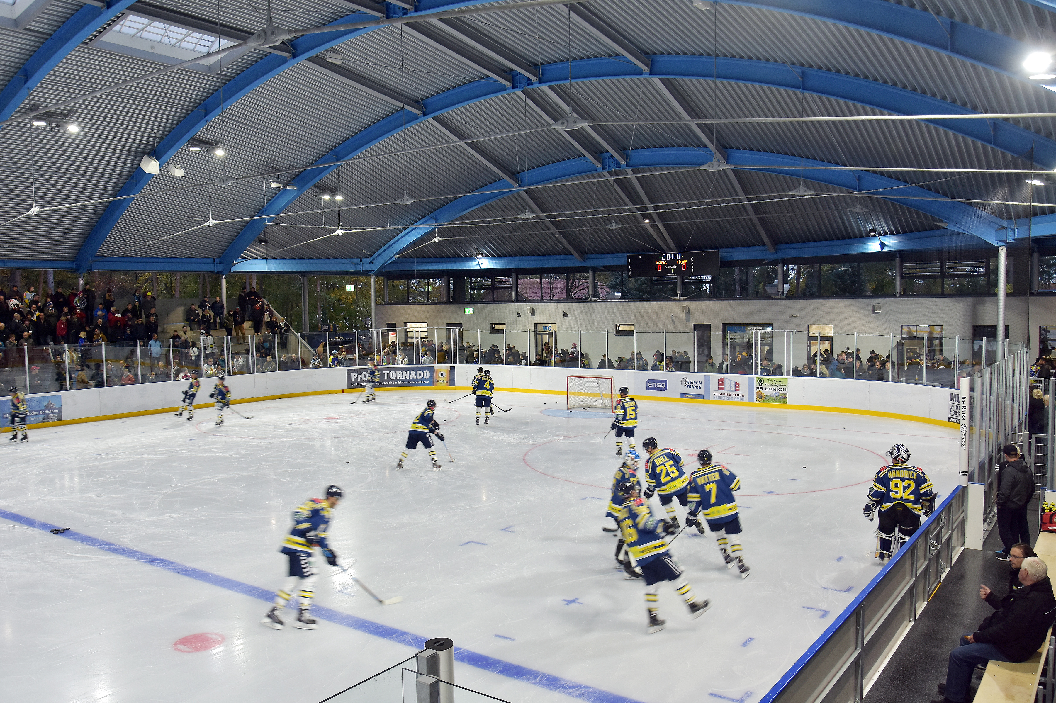 Ice Rink Niesky / Eisstadion Niesky - Architizer