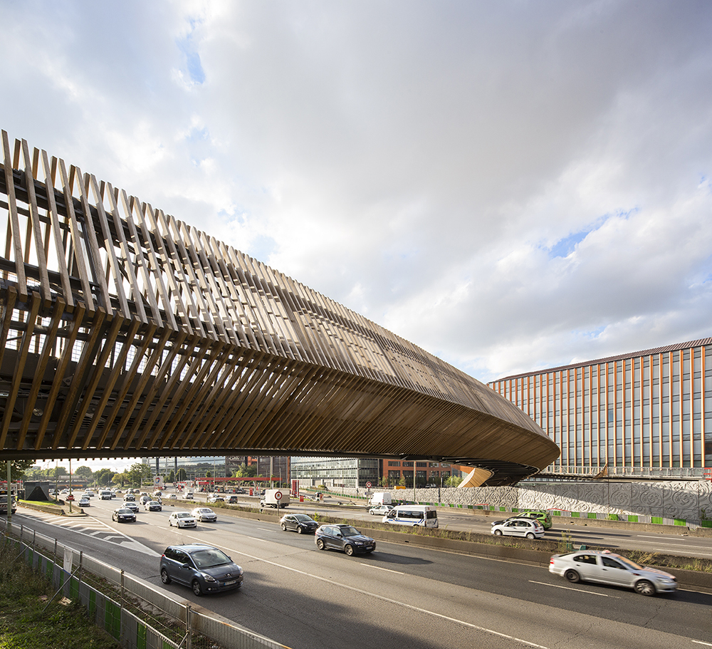 Footbridge Over the Railways by DVVD - Architizer