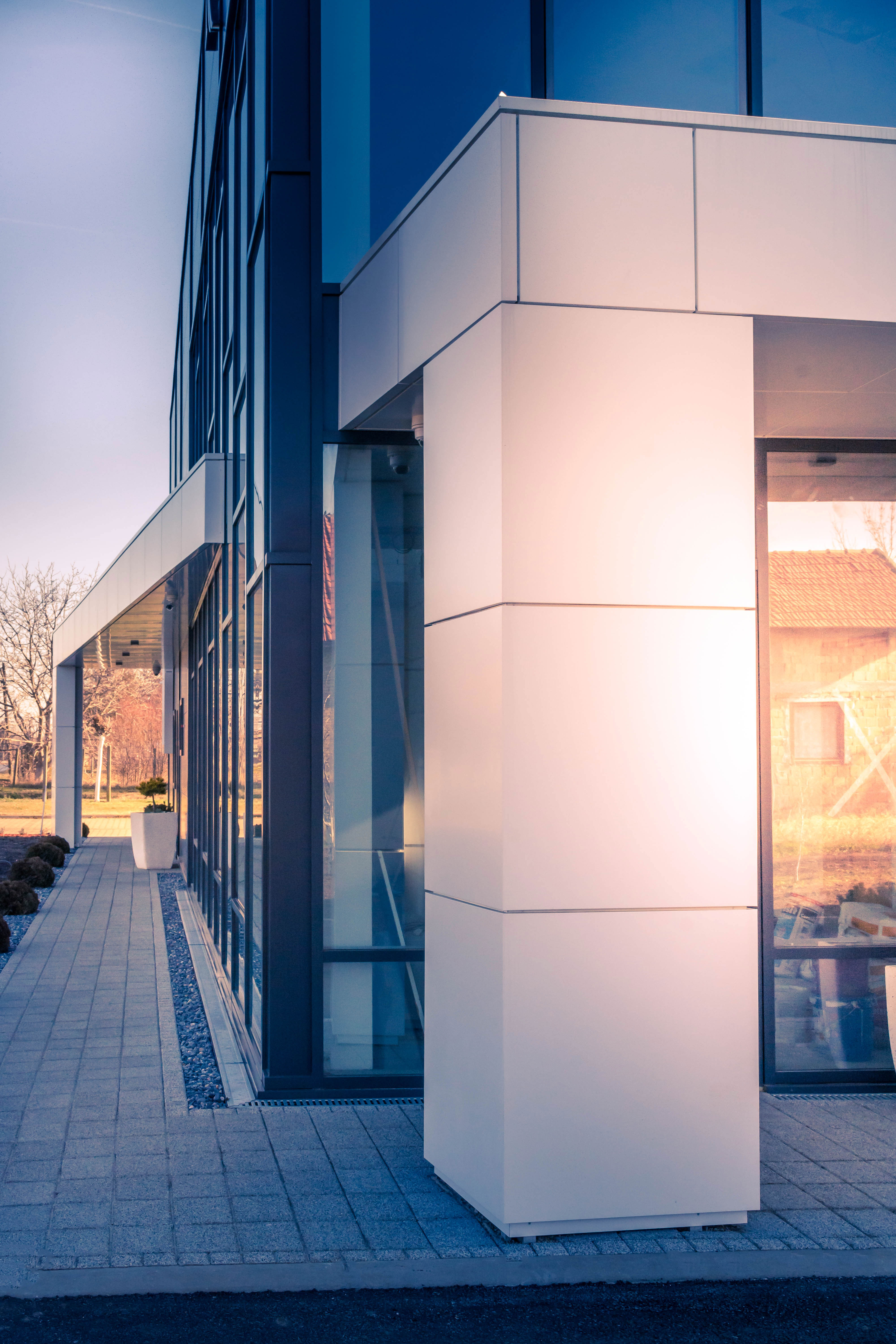 RENIE Wood works Showroom by TIM Inzenjering Sistem - Architizer