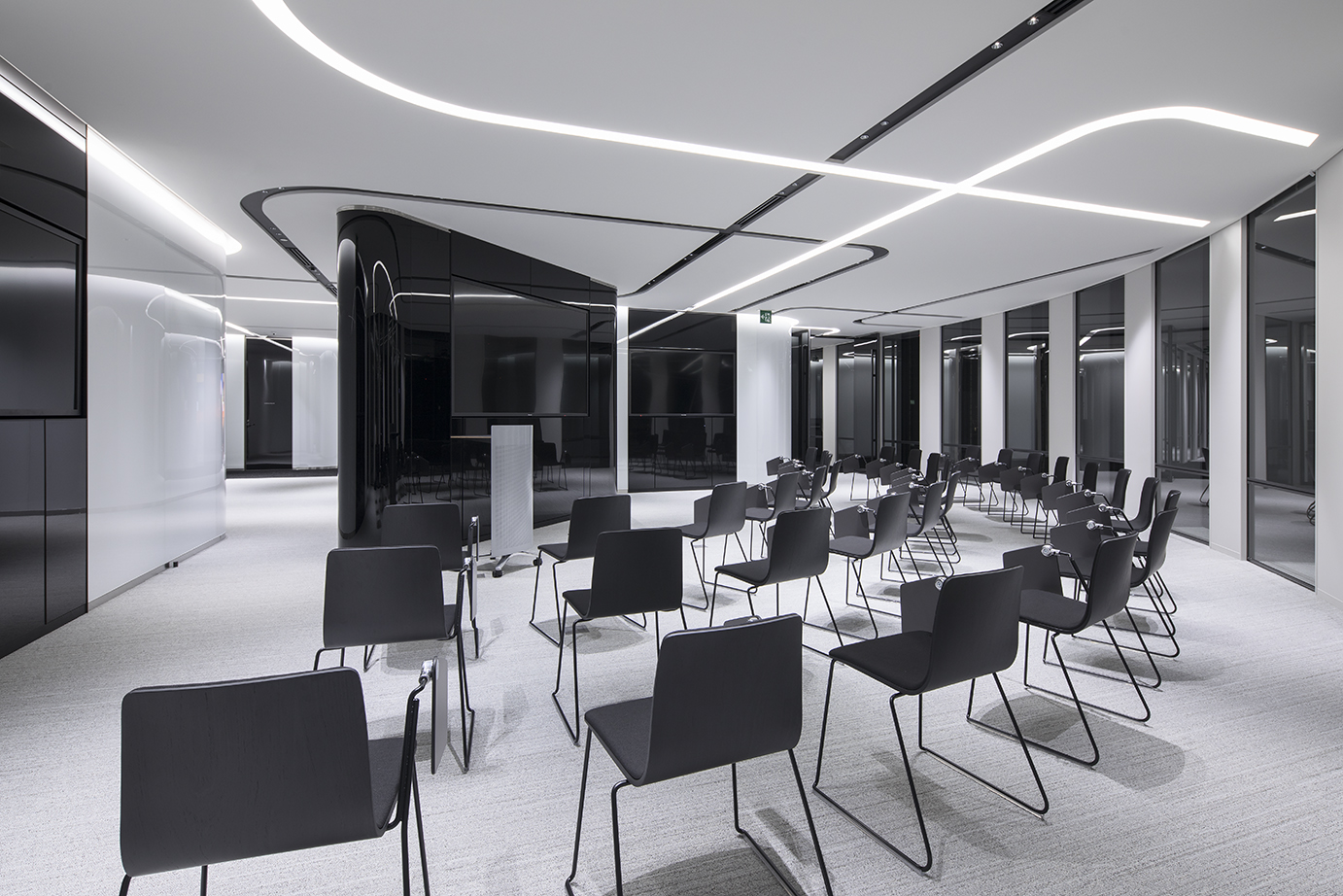 IBM OSAKA OFFICE by NIKKEN SPACE DESIGN - Architizer