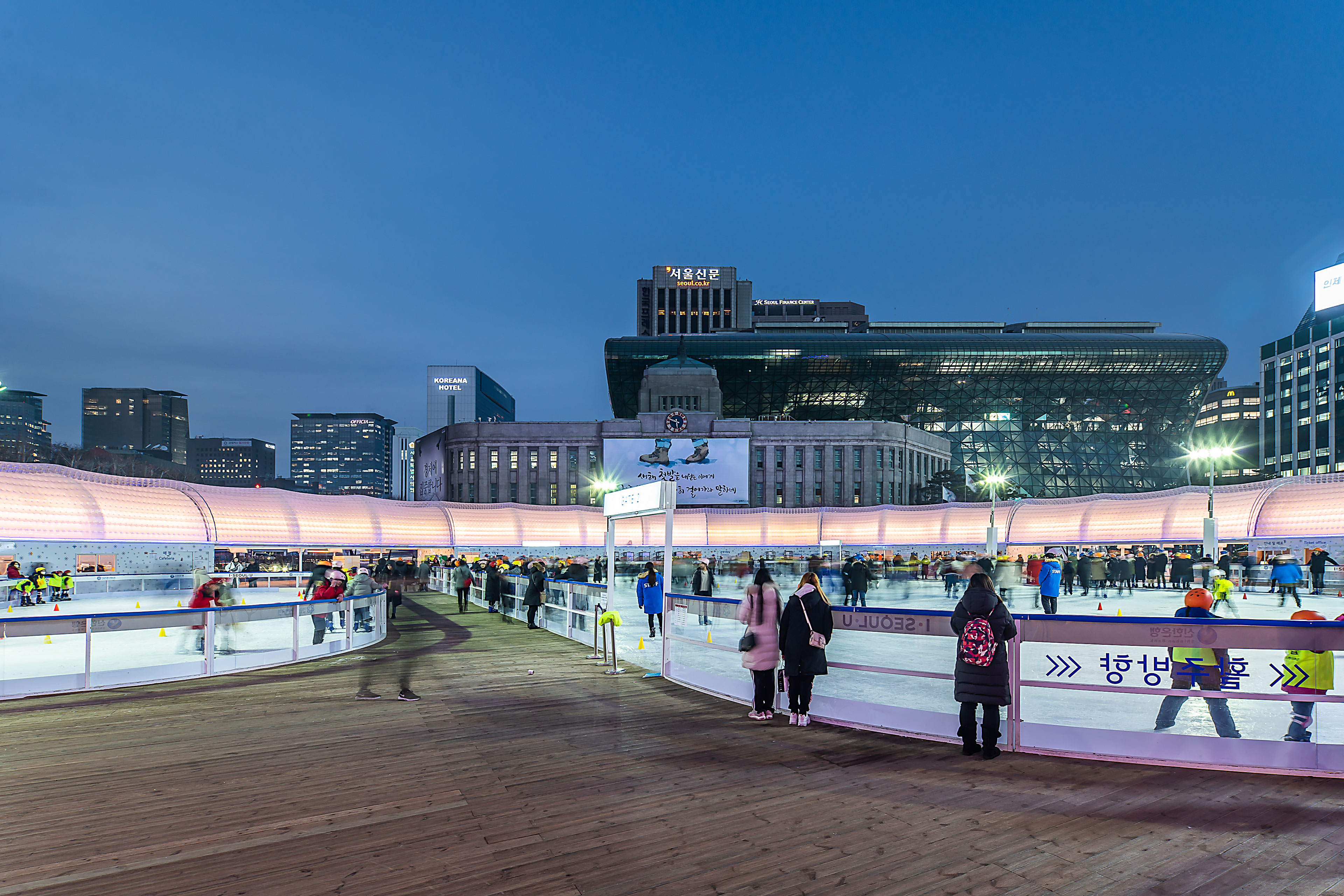 Seoul Square Ice Rink by CoRe Architects - Architizer