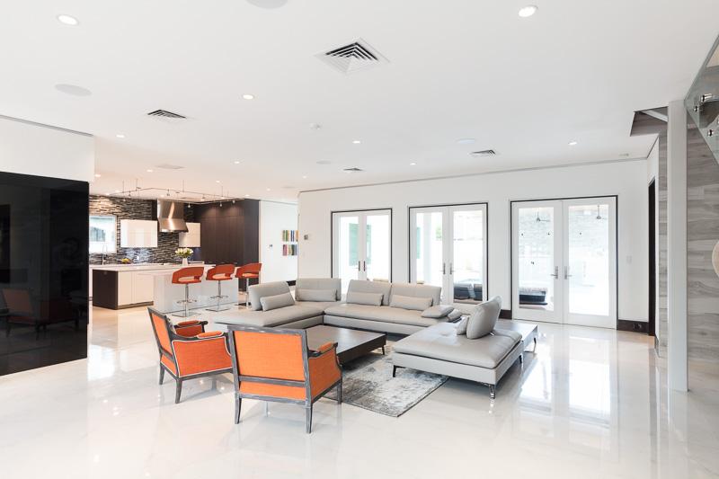 The Stratulate-Forotan Residence by Charles Todd Helton Architect, Inc ...