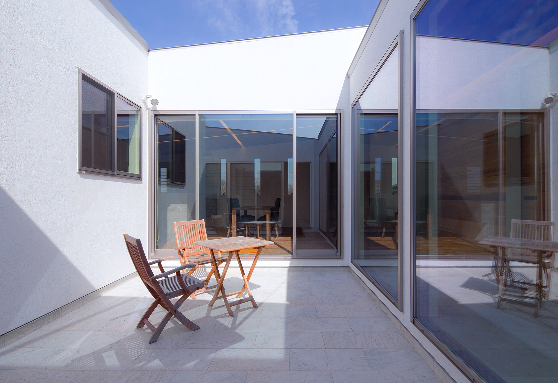 G2-house 「Facing House 」 by Architect Show Co.,Ltd. Masahiko Sato ...