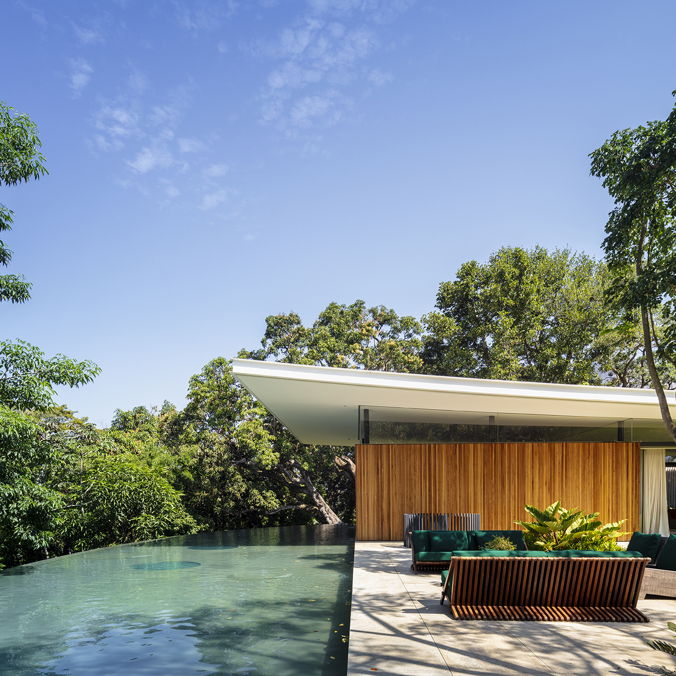 Asa House by Bernardes Arquitetura - Architizer