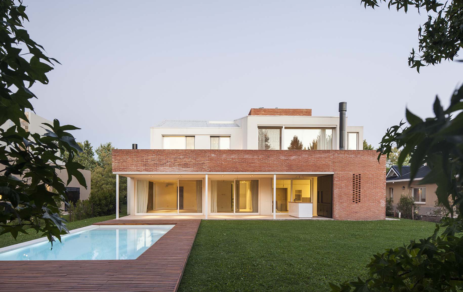 Casa Sakura by Estudio PK - Ignacio Pessagno & Lilian Kandus - Architizer