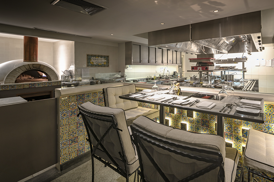 Mandarin Oriental Ciao Restaurant by Chapman Taylor Architects - Architizer