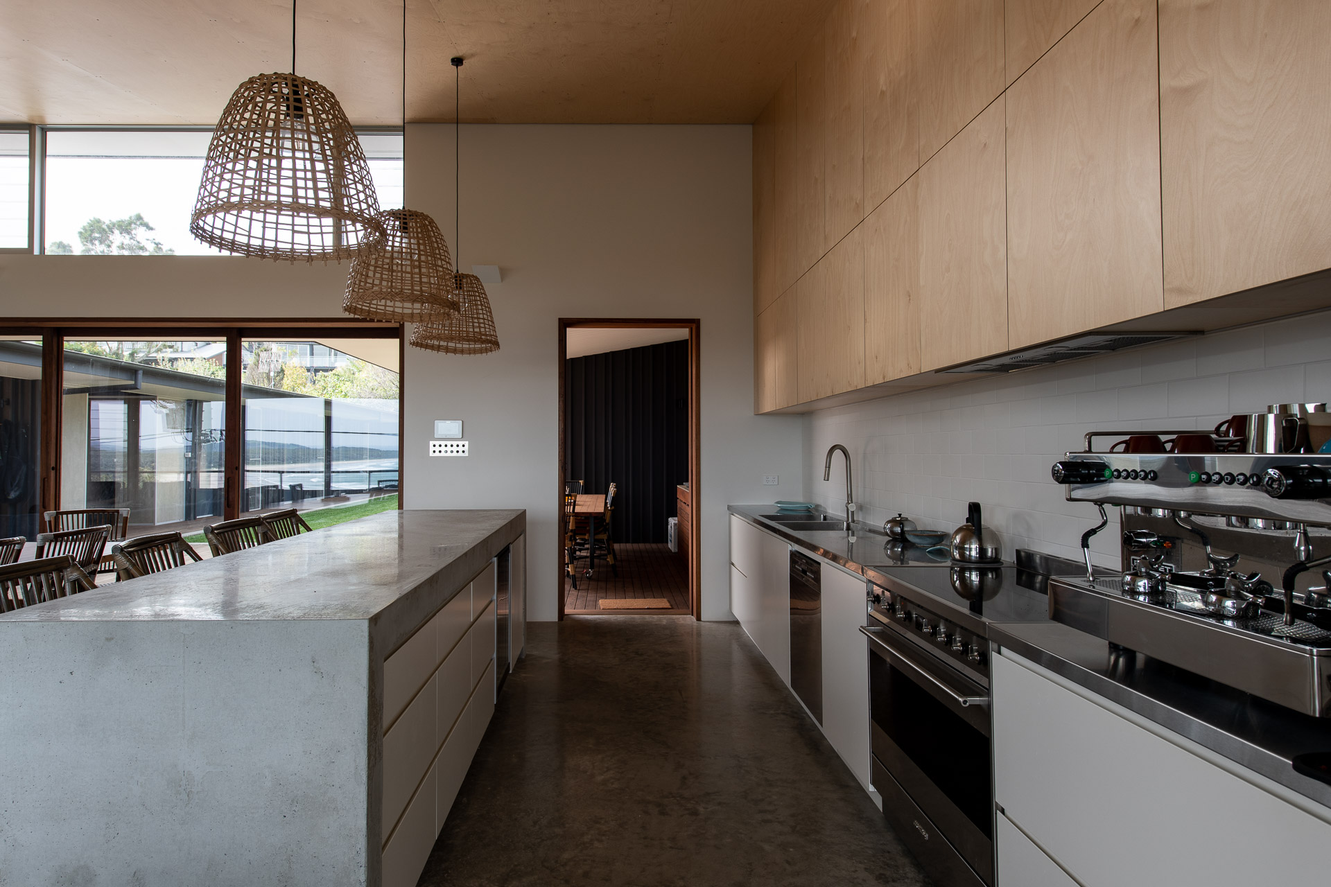 Gerroa House by BOURNE + BLUE ARCHITECTURE - Architizer