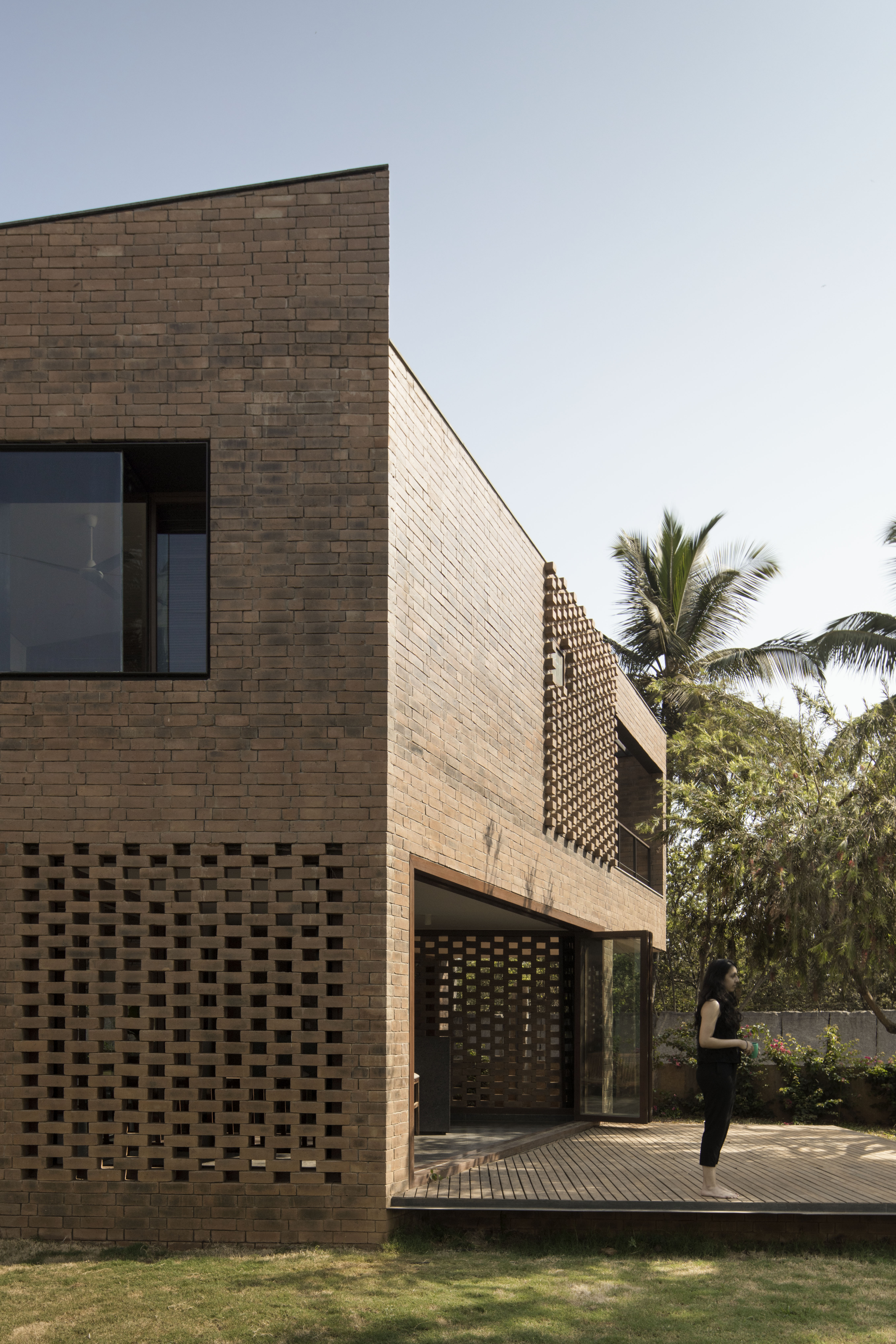 Brick House by CollectiveProject - Architizer
