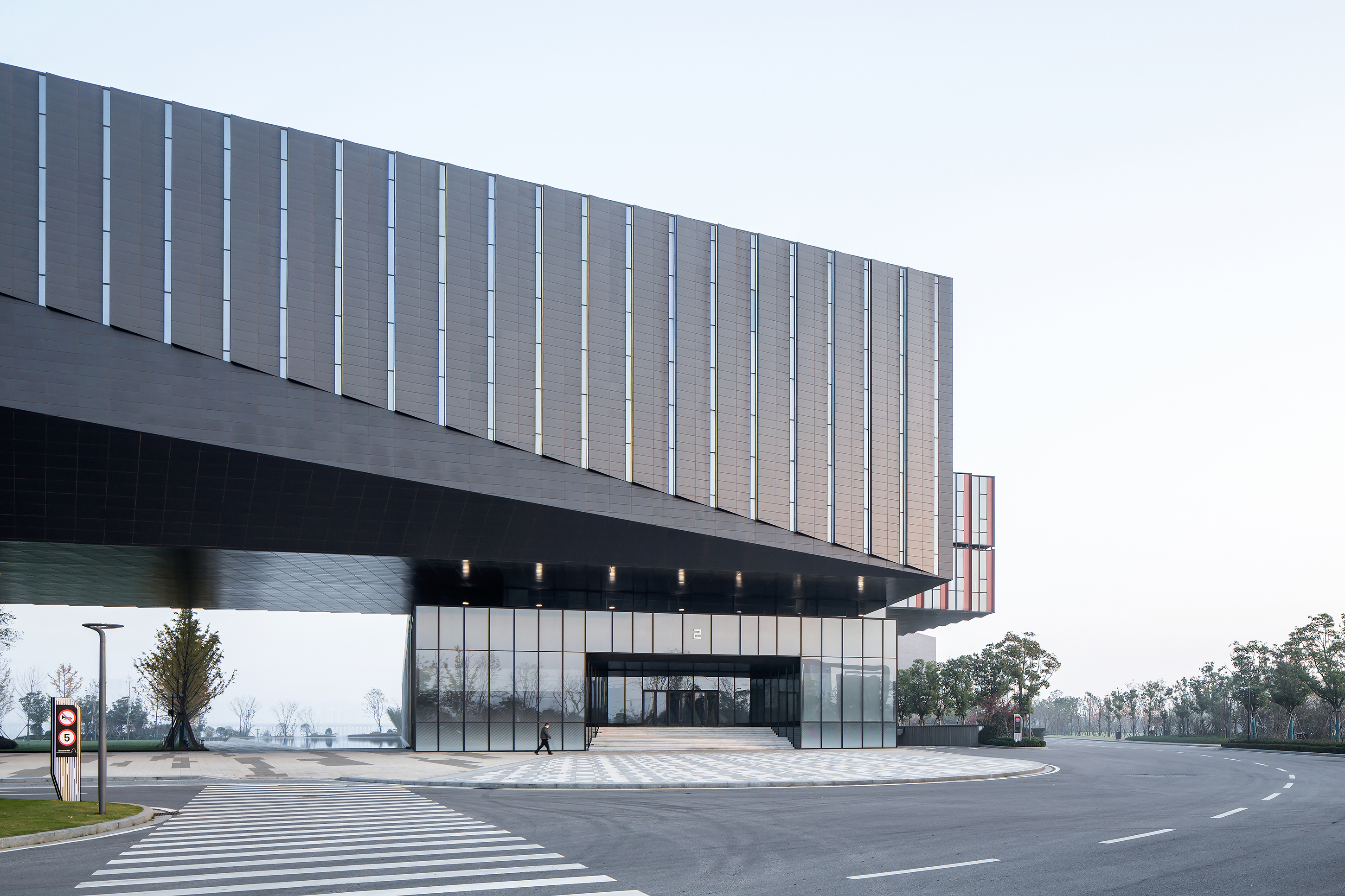 Tencent (Wuhan) R&D Center by GN (Shanghai)Architecture Design Office ...