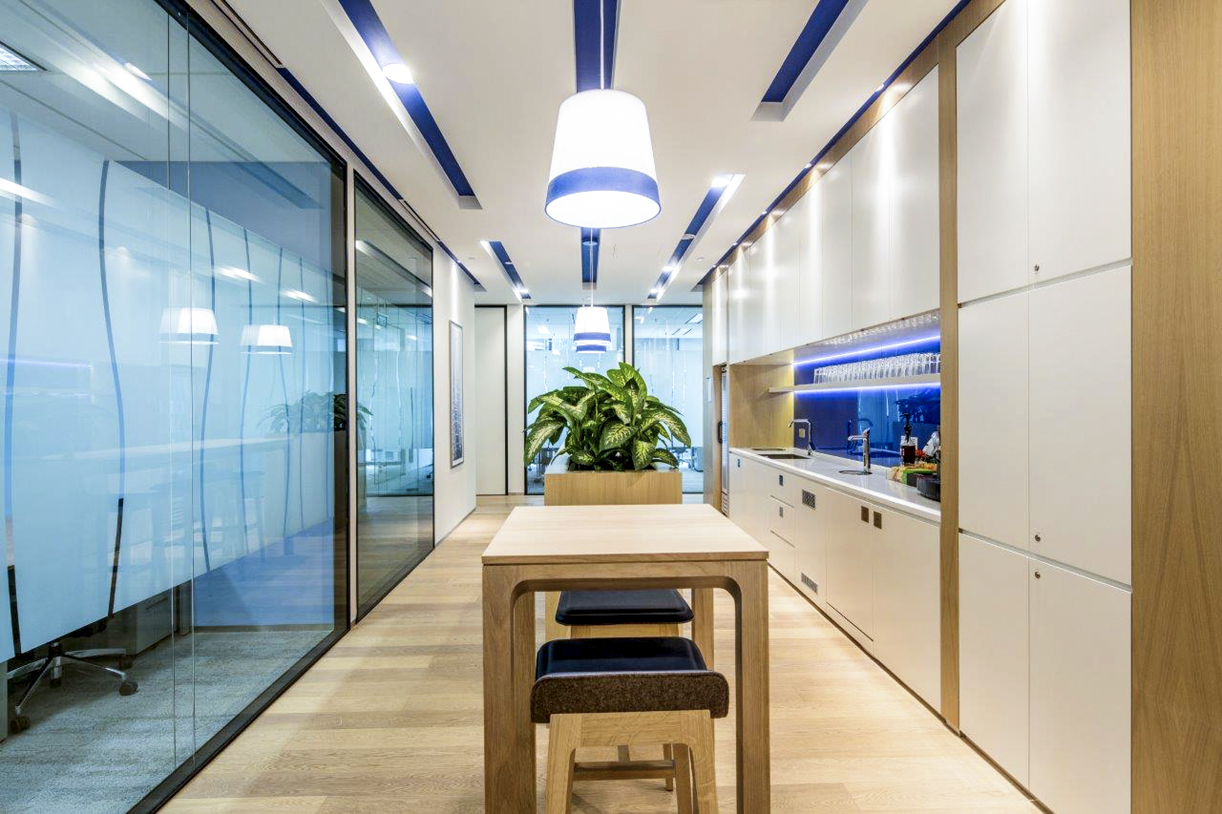 Regus Guoco by D&P Associates - Architizer