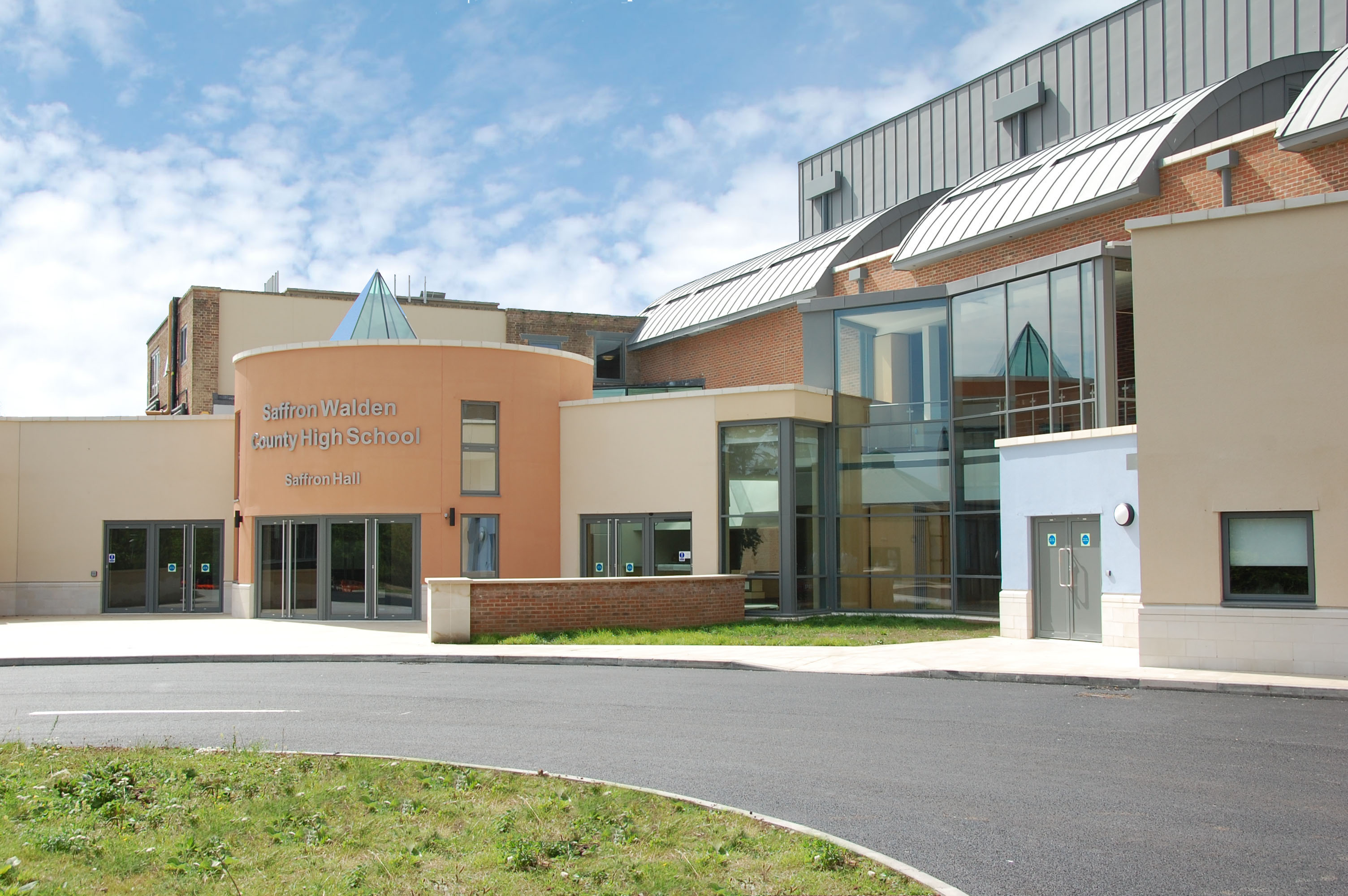 Saffron Hall by Tooley Foster - Architizer