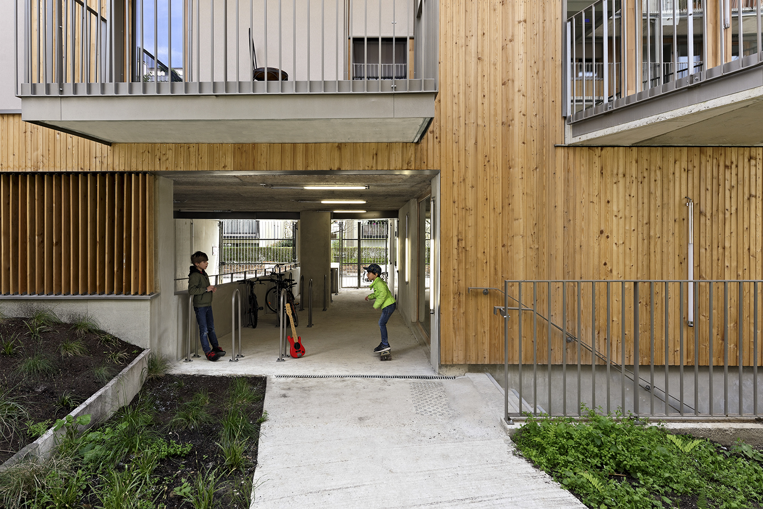 Idea 2755678: 26 Passive apartments in Montreuil by Atelier Benjamin ...
