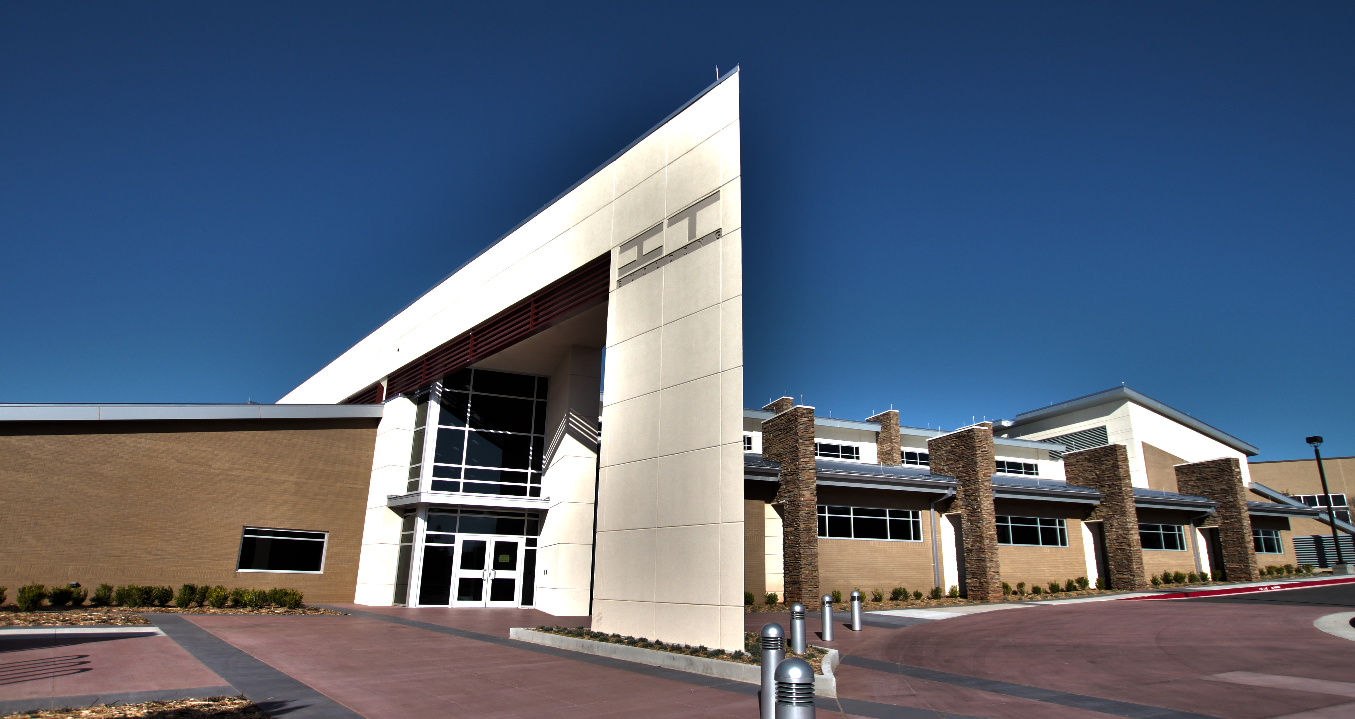 Norman Regional Healthplex by JHBR Architecture - Architizer