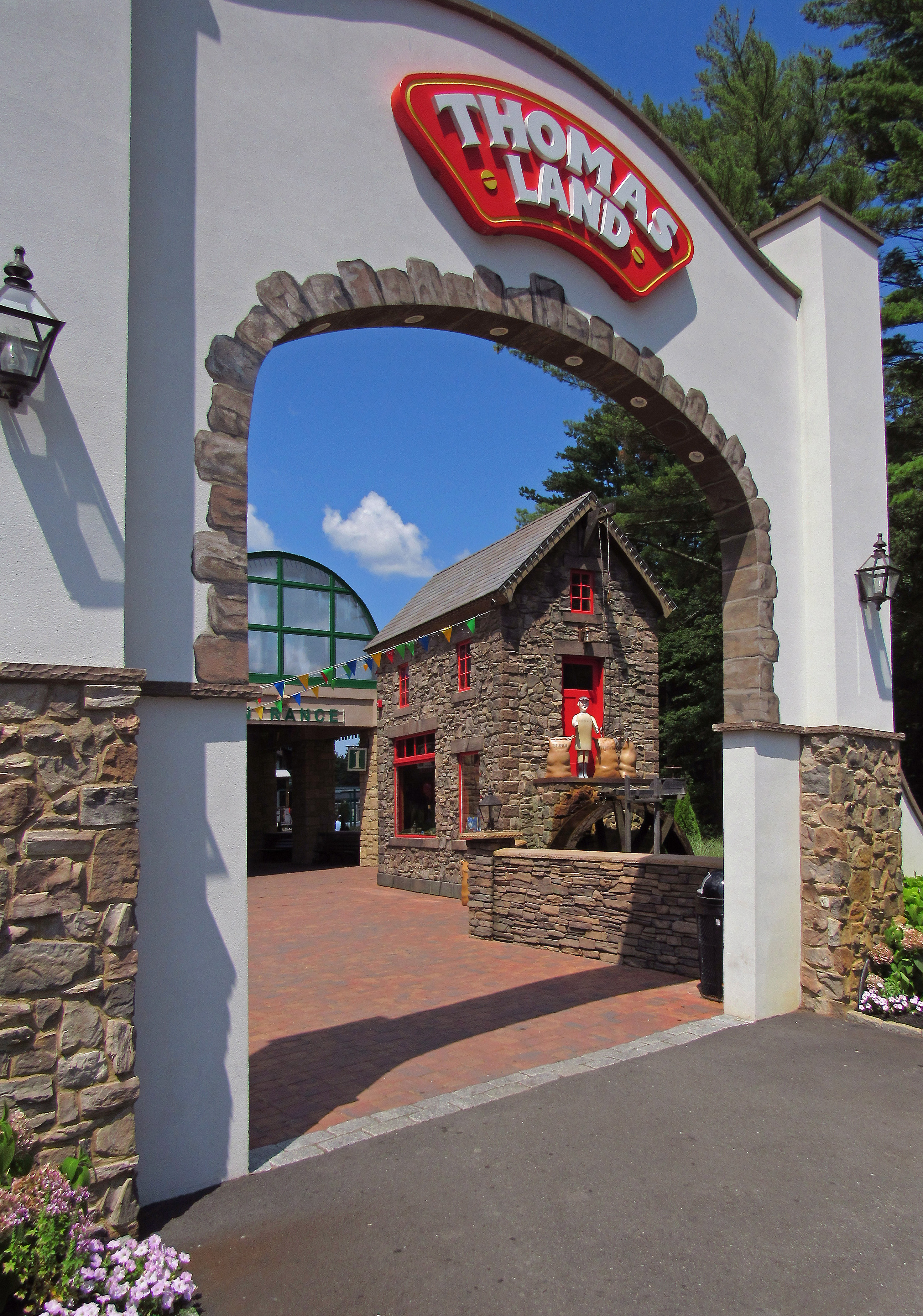 Thomas Land USA by Tektoniks Architects - Architizer