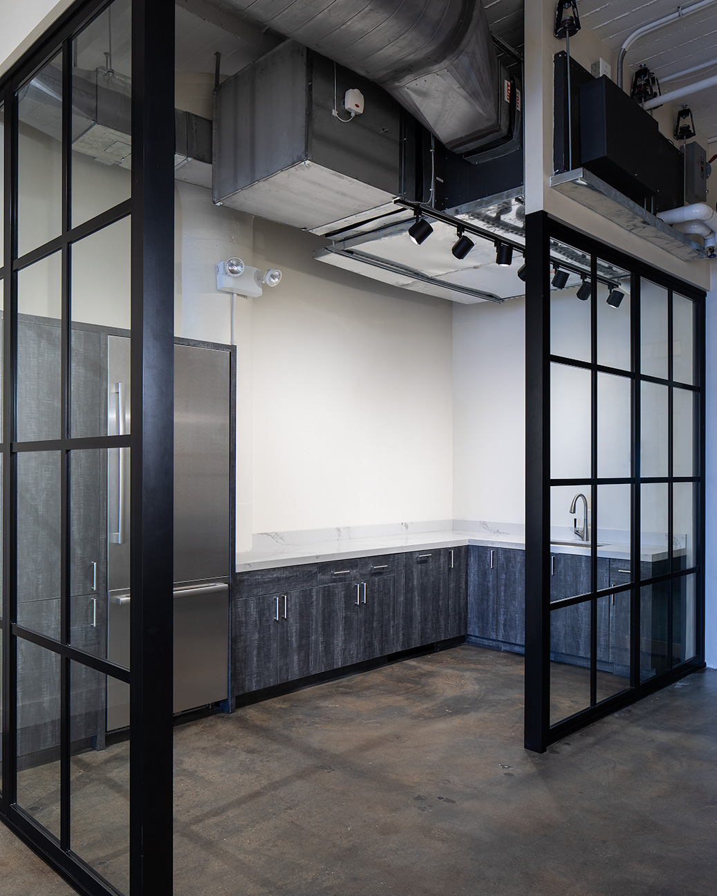601 W. 26th Street- Pre-built Office Space by Kahn Architecture ...