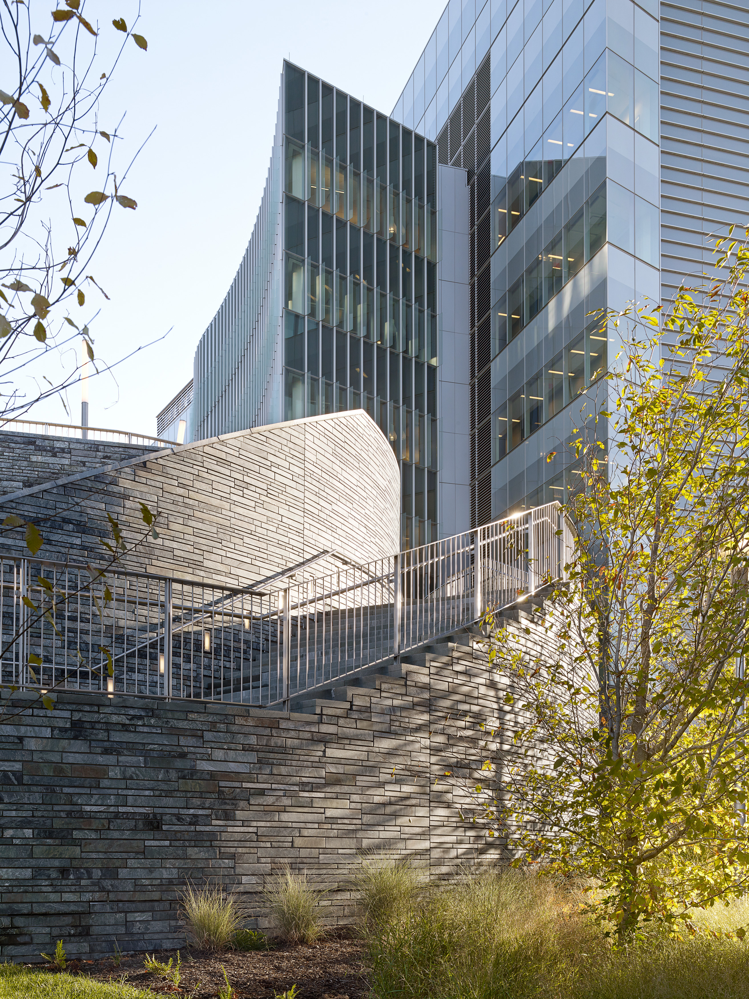 The CUNY Advanced Science and Research Center & The City College Center ...