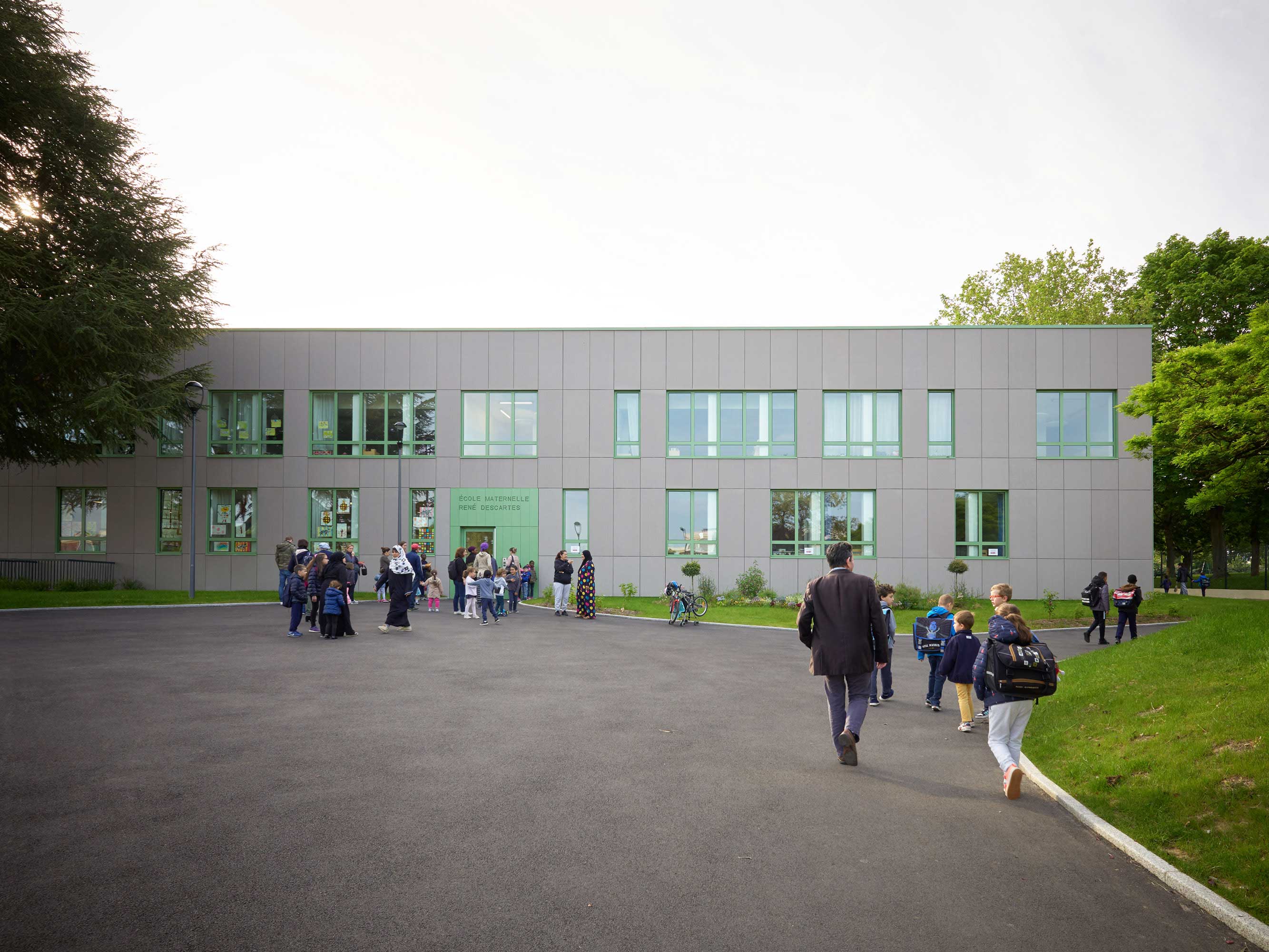 School complex by GRAAL ARCHITECTURE - Architizer