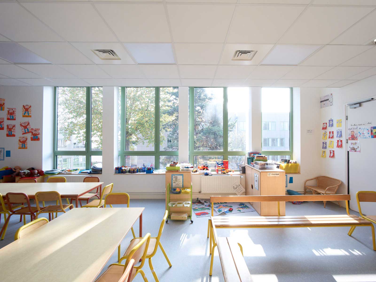 School complex by GRAAL ARCHITECTURE - Architizer