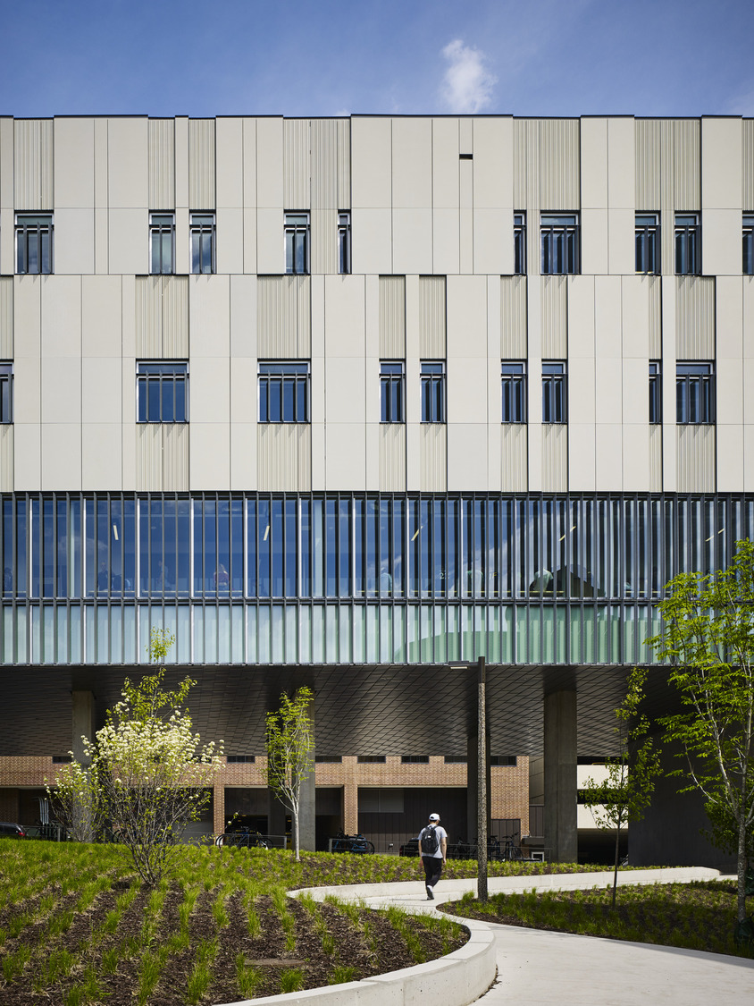 Seamans Center for the Engineering Arts and Sciences by BNIM - Architizer