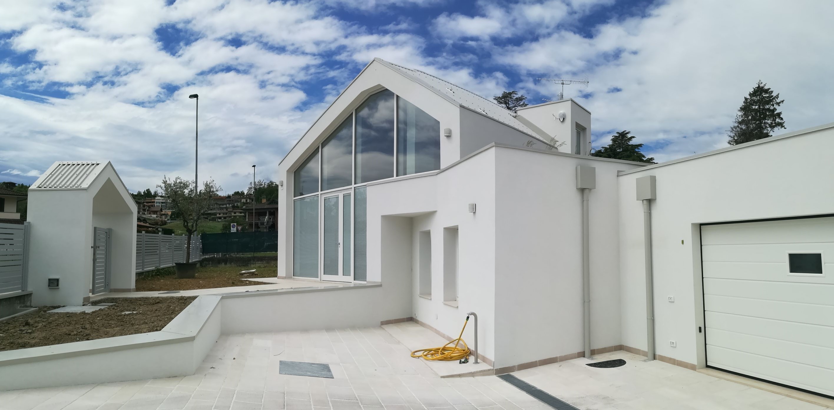 slash house by nico papalia - Architizer