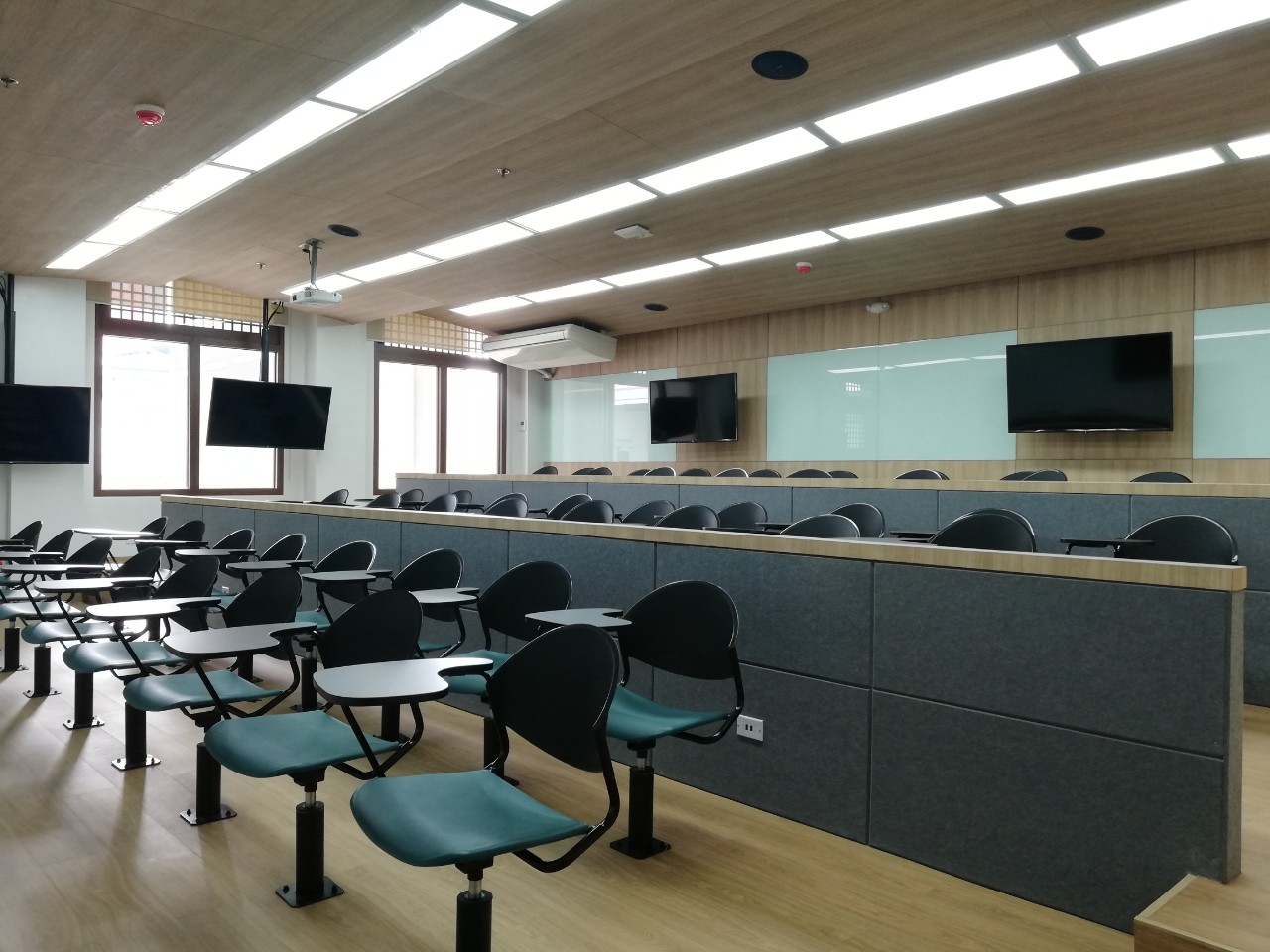 Emilio Yap Case Rooms by THE SAGE GROUP ASIA - Architizer