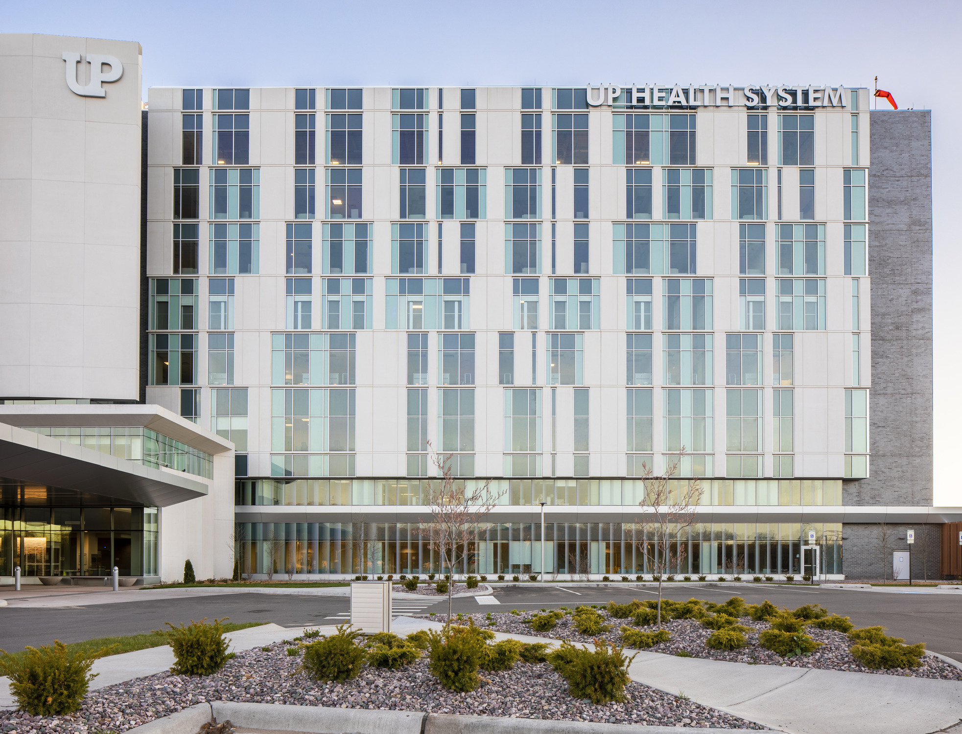 UP Health System – Marquette - Architizer