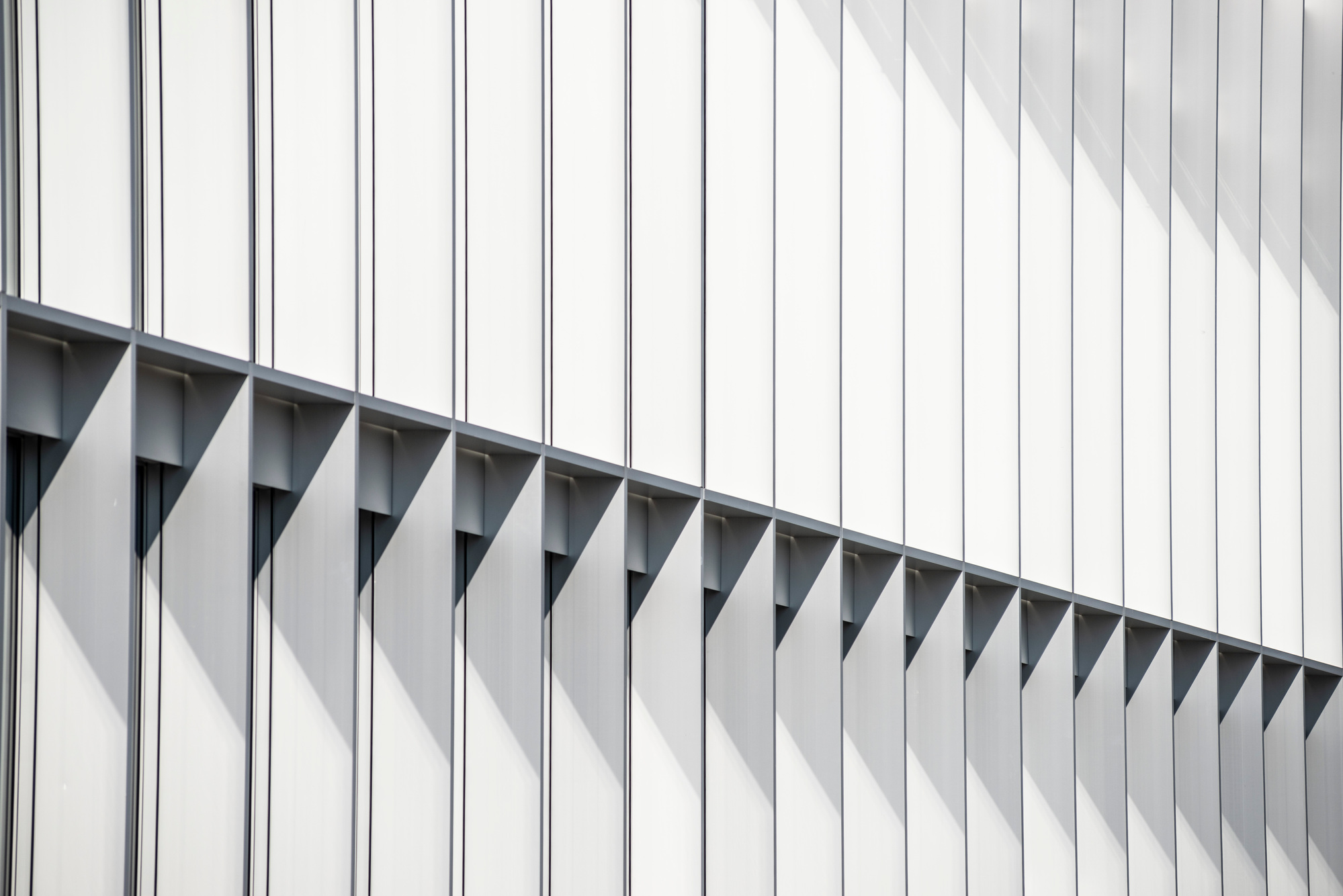 Idea 2789917: Production Hall Schramberg by Barkow Leibinger in ...