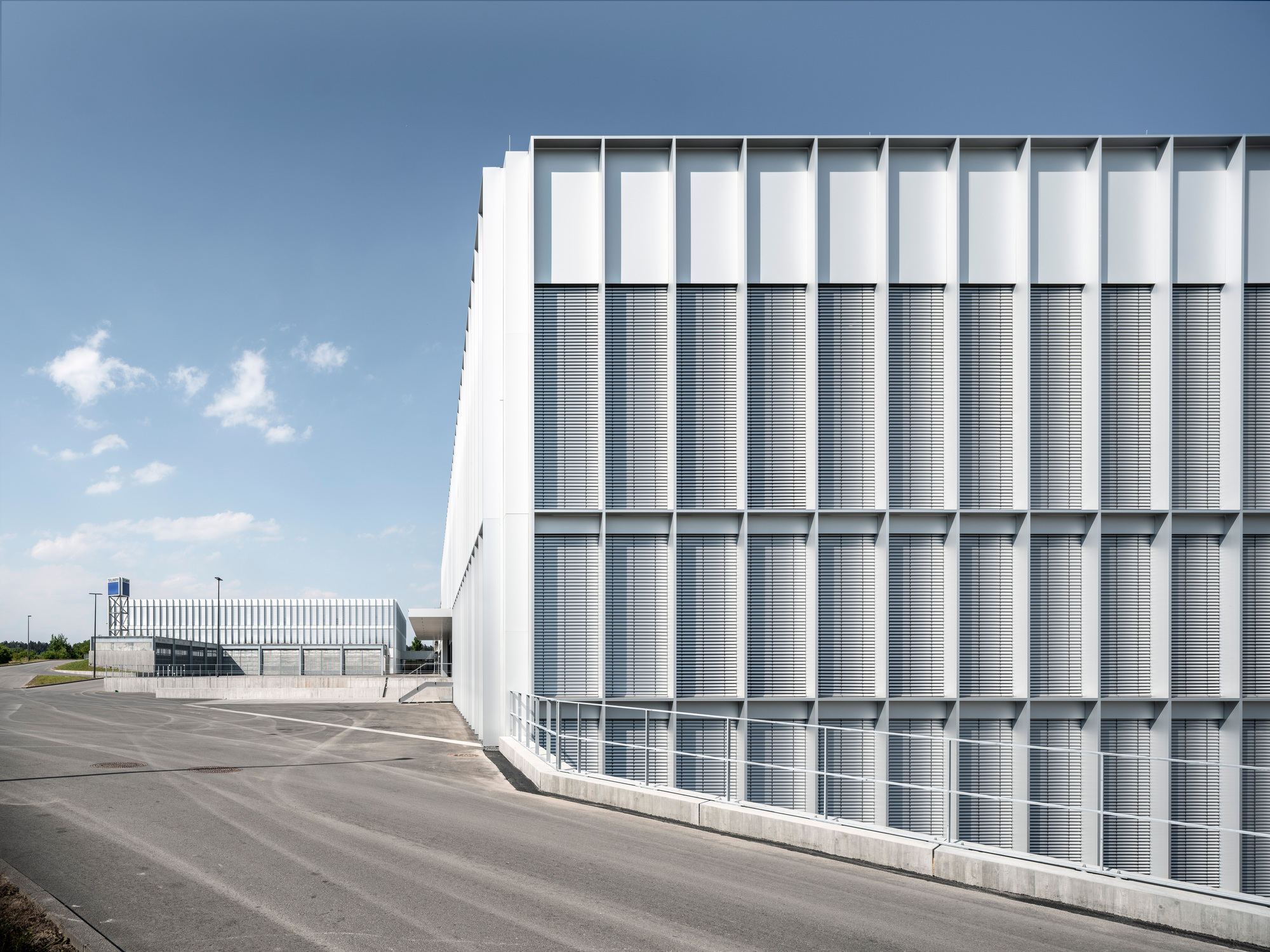 Production Hall Schramberg by Barkow Leibinger - Architizer