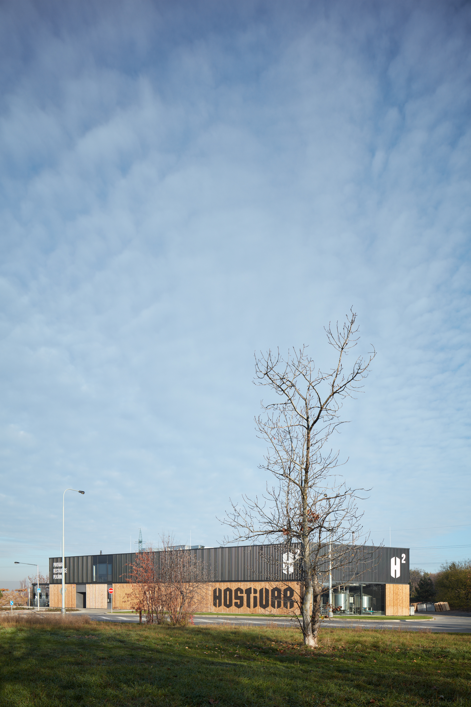 Hostivar H2 – Brewery with restaurant and bakery by Photography&Concept ...