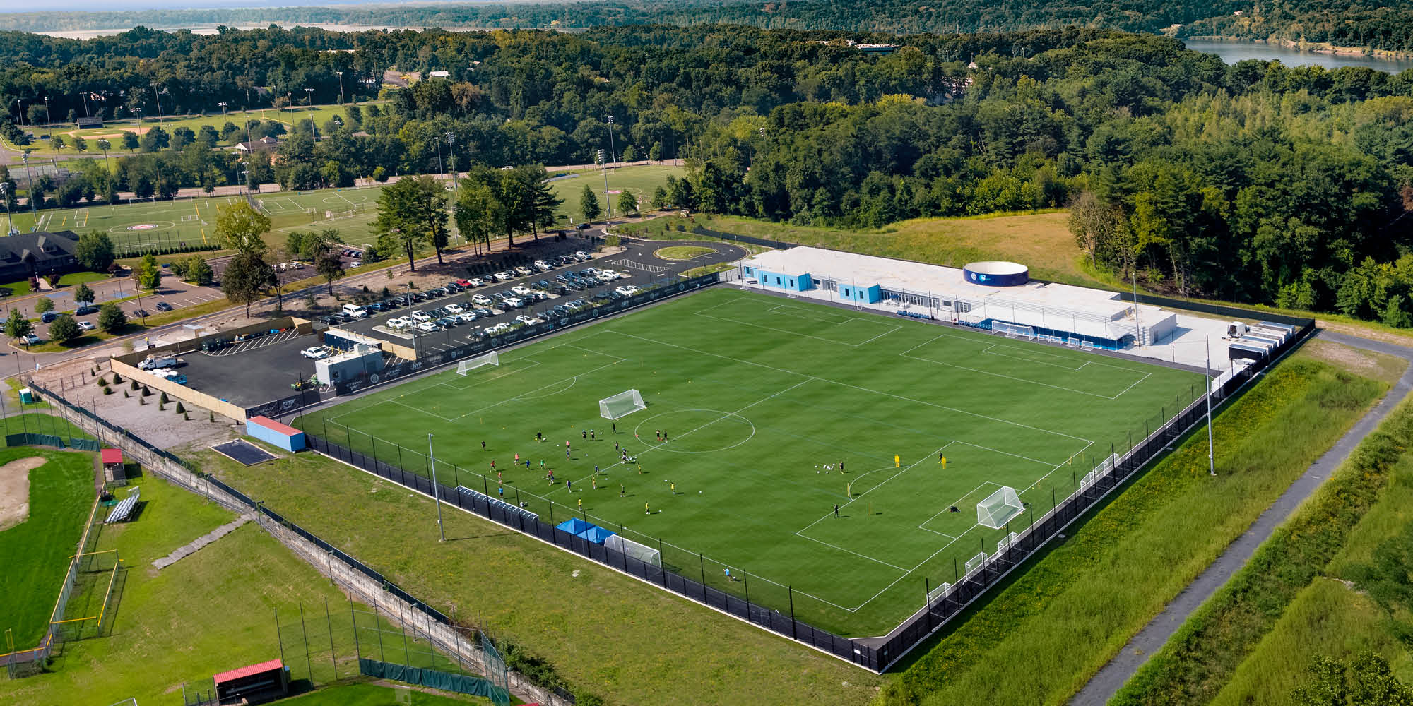 NYPD 121st Precinct by Rafael Vinoly Architects, Feinknopf - Architizer