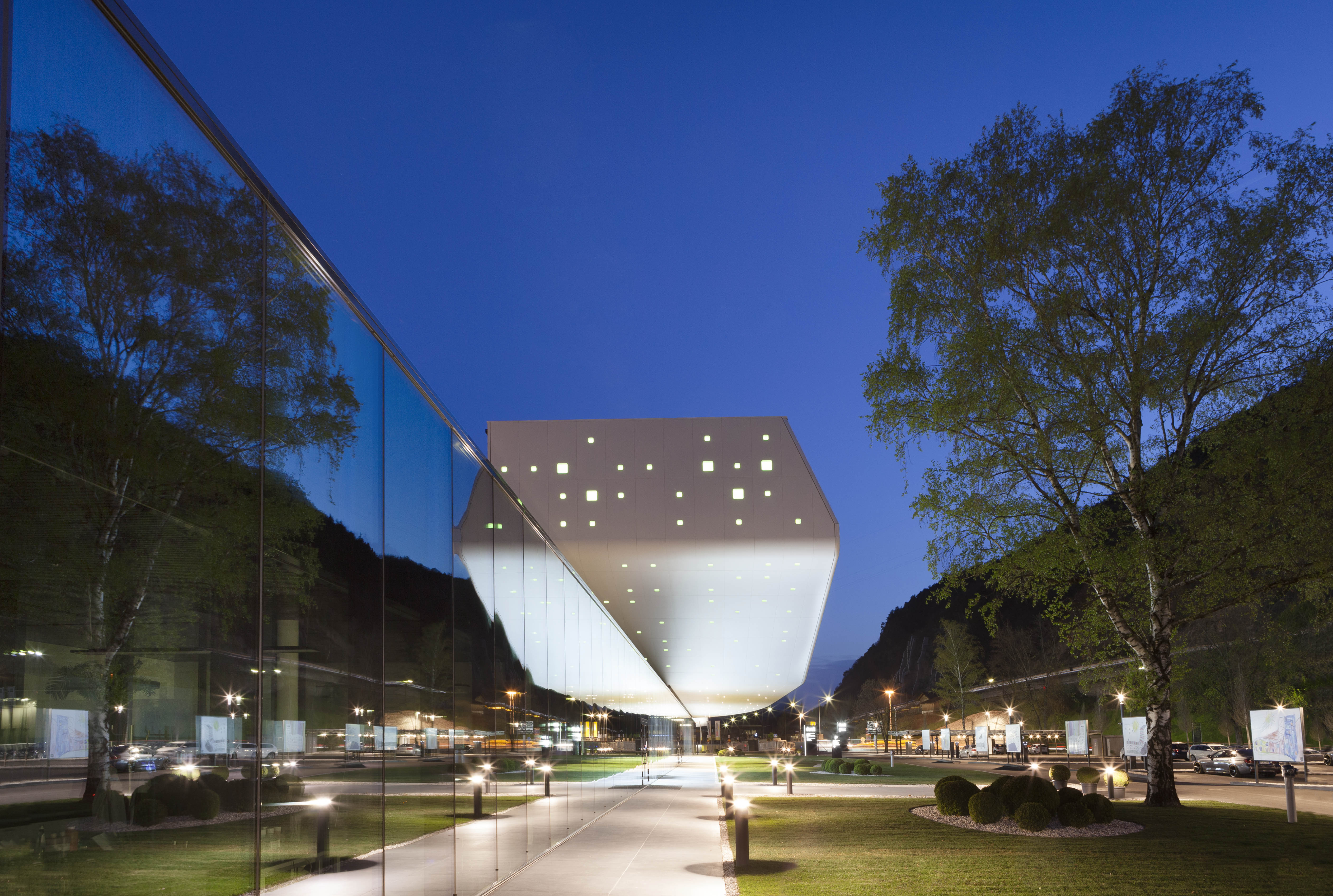 Durst Phototechnik AG by monovolume architecture + design - Architizer