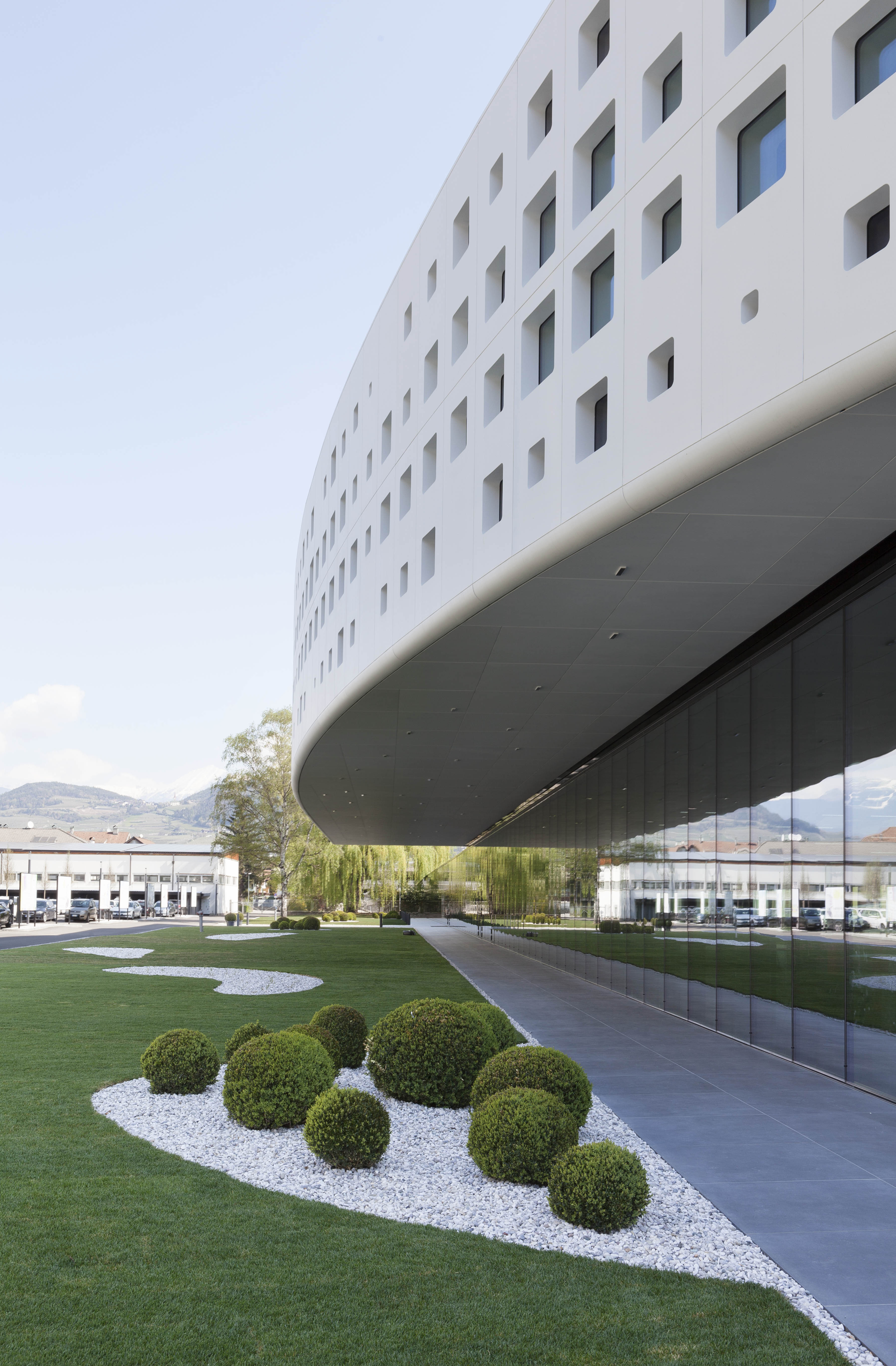 Durst Phototechnik AG by monovolume architecture + design - Architizer