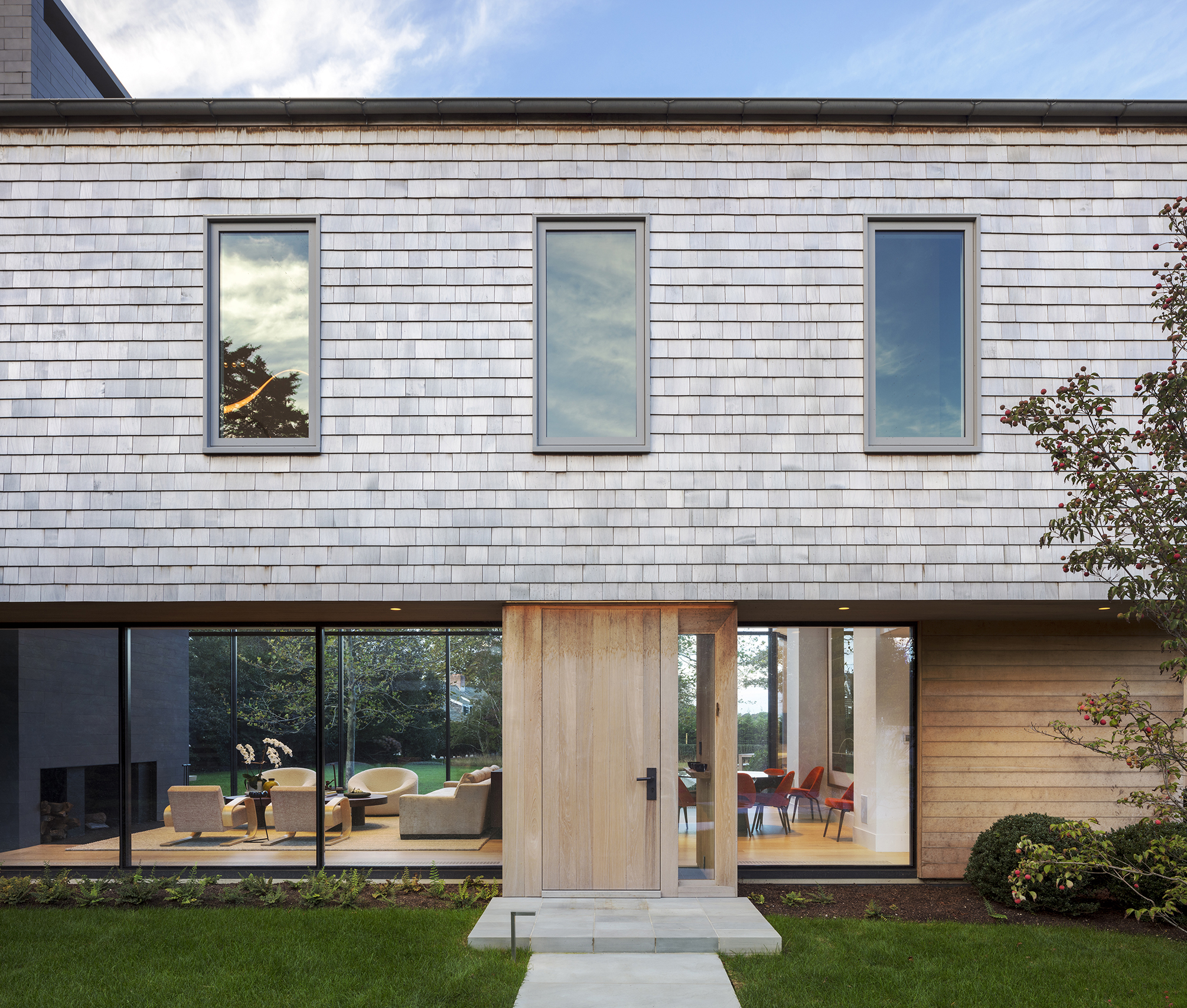 East Hampton House by Gregory Canaras Architecture, PLLC - Architizer