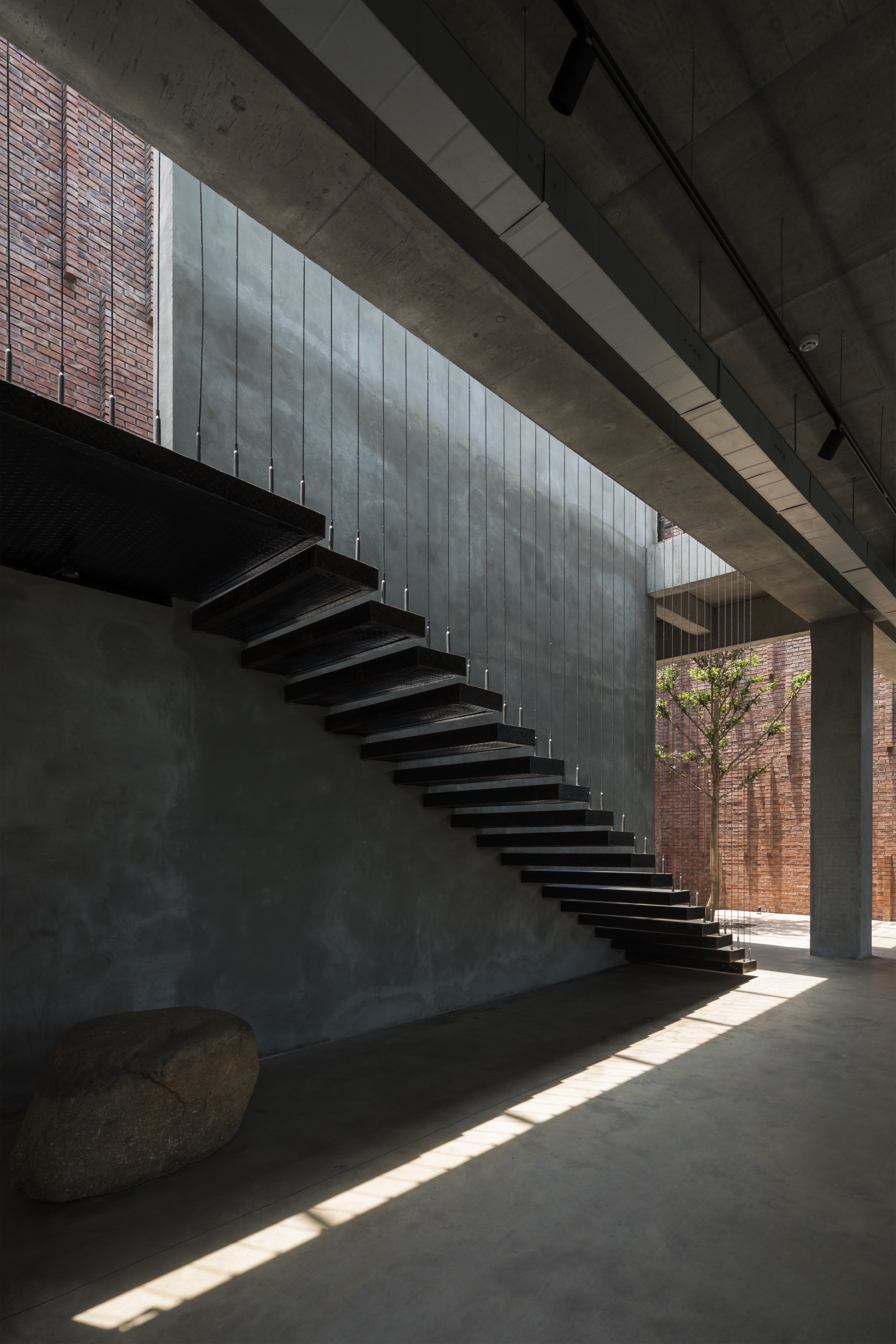 Star Engineers, Administrative Building and Factory by VDGA - Varsha ...