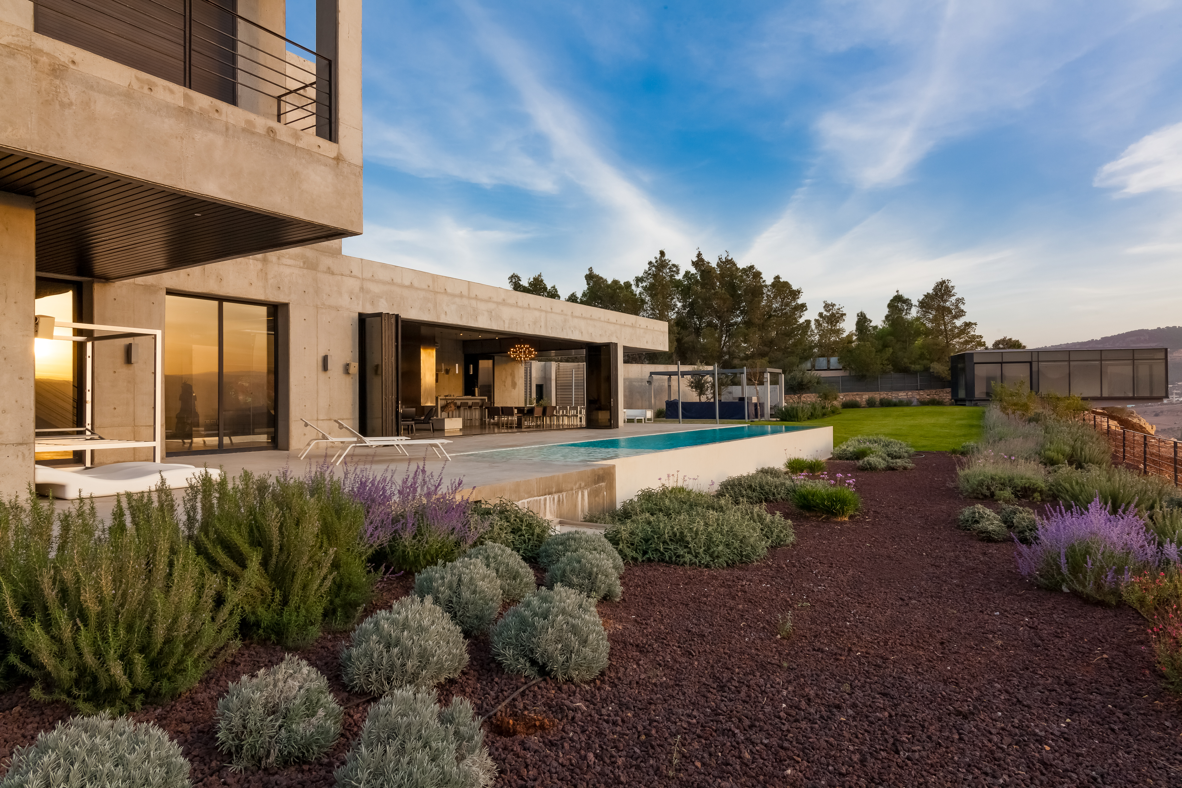 AL RUMMAN RESIDENCE by Uraiqat Architects - Architizer