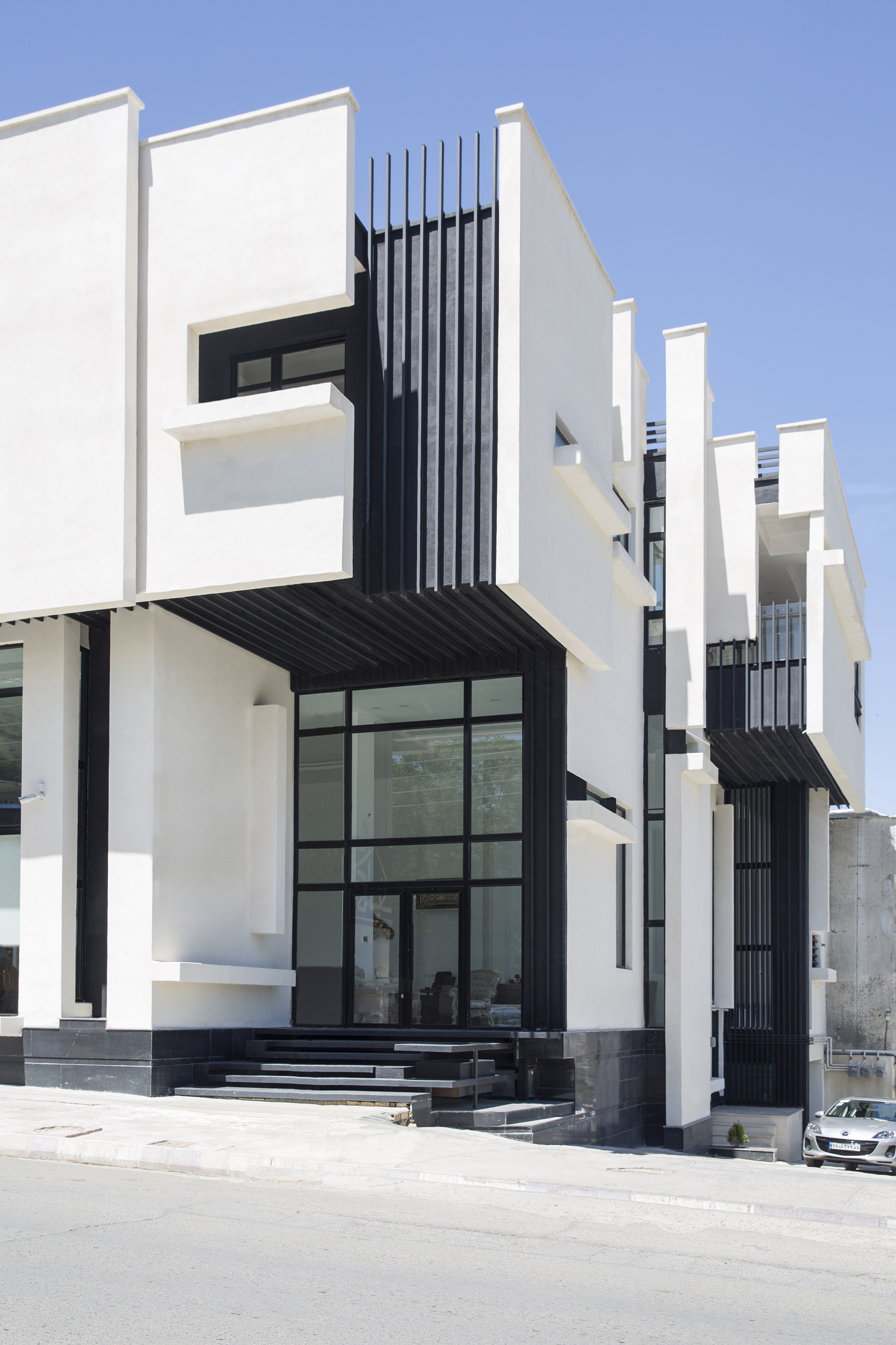 MAARZ Commercial and Residential Building by HERAM ARCHITECTS - Architizer