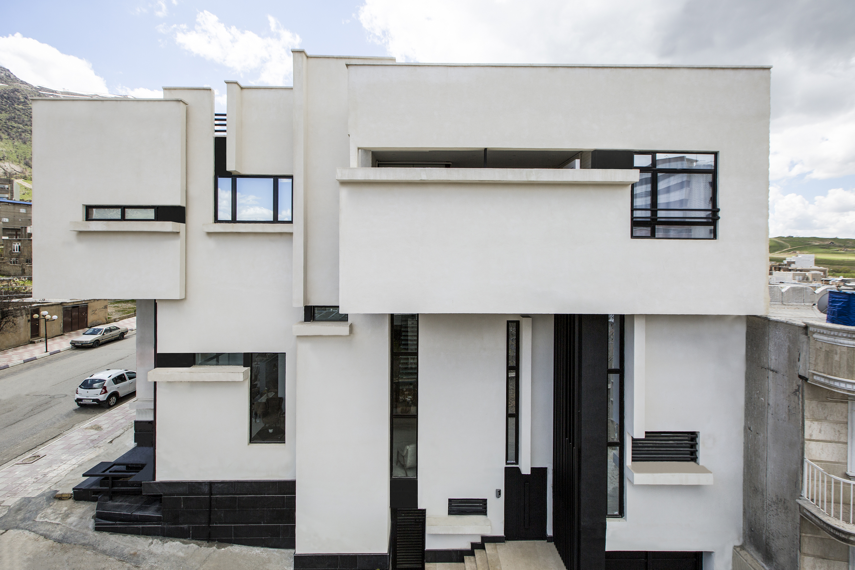 MAARZ Commercial and Residential Building by HERAM ARCHITECTS - Architizer