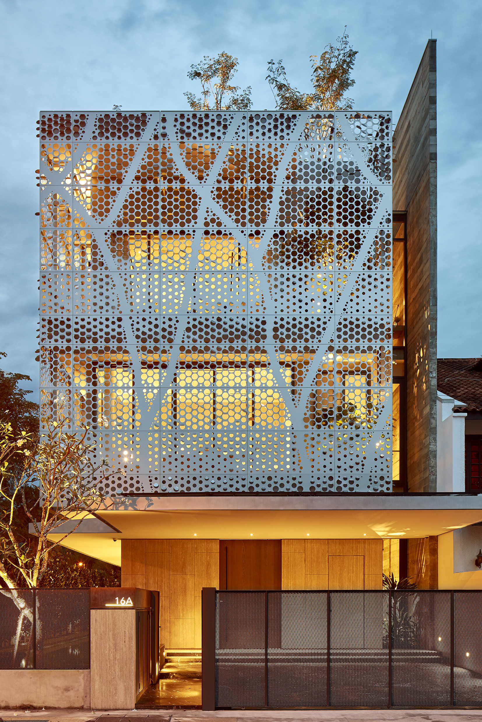 Camo House by WOW Architects | Warner Wong Design - Architizer