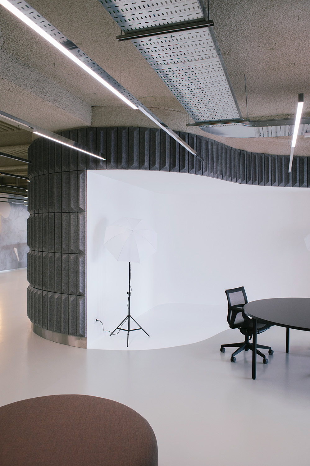 STAR HUB by Visual Display - Interior / Identity / Stories by Visual ...