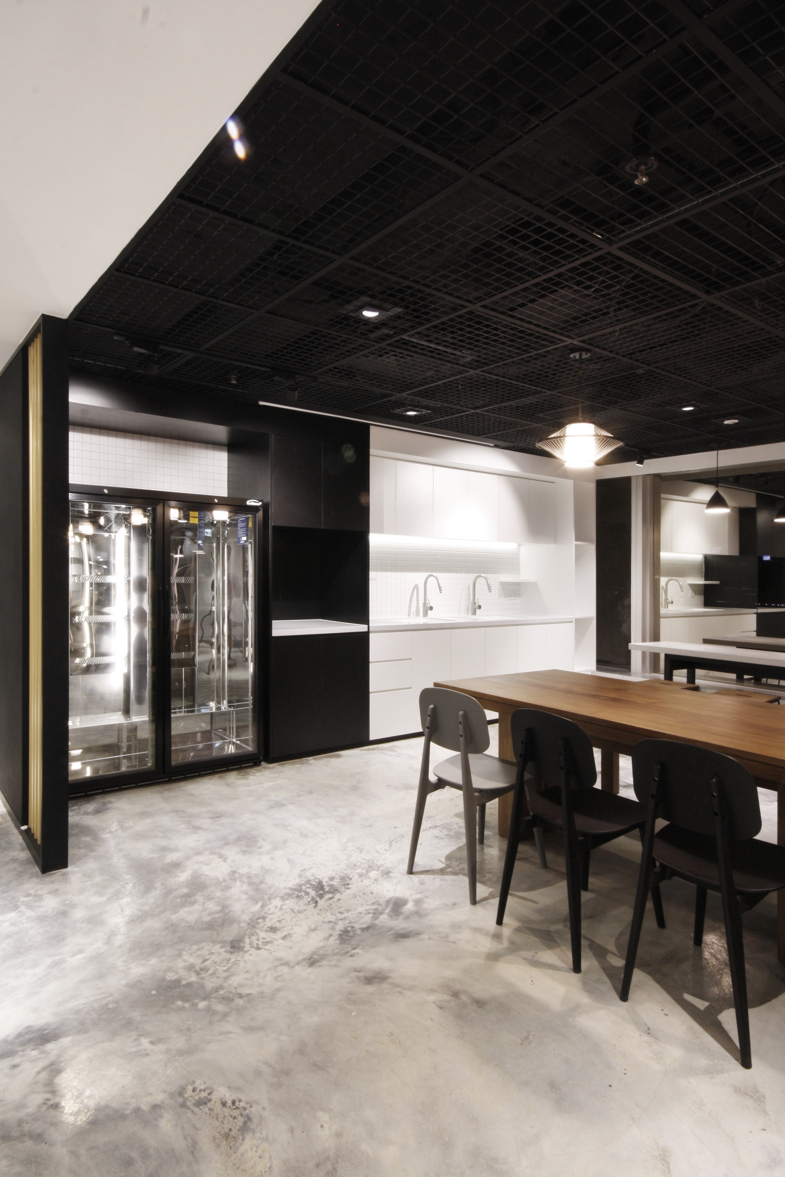 Lululemon Office Hong Kong by KANTOOR - Architizer