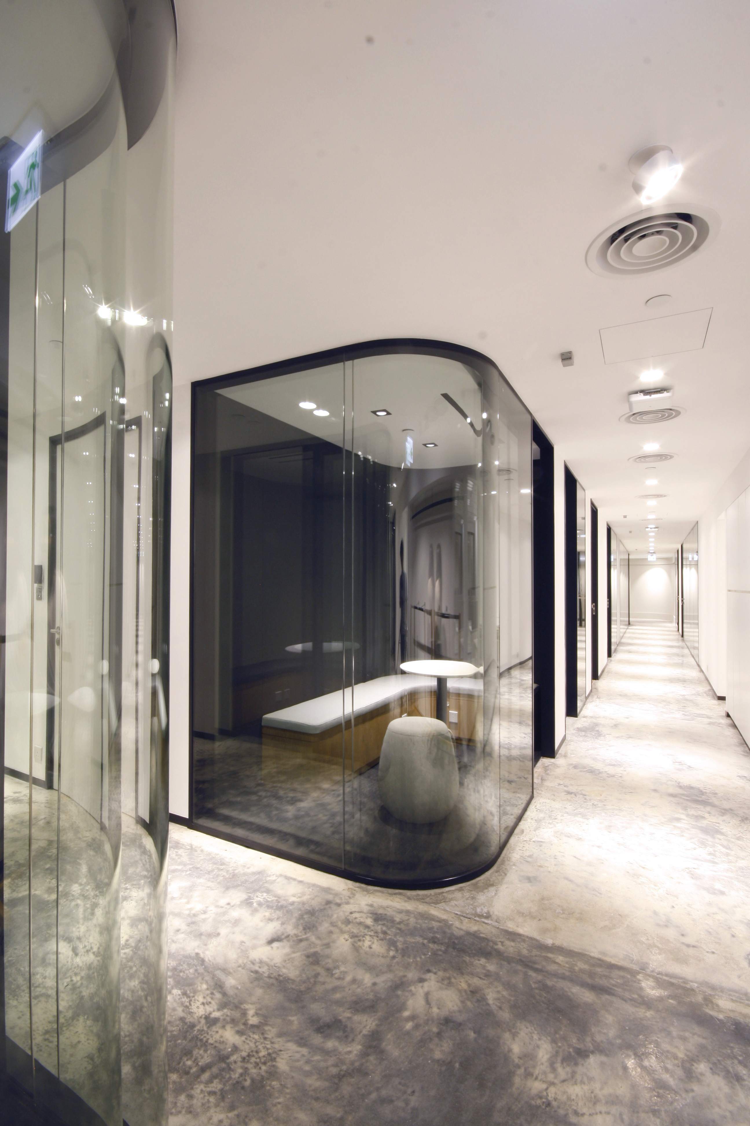 Lululemon Office Hong Kong by KANTOOR - Architizer