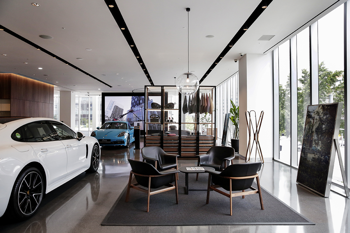 Porsche Studio Cheongdam by Designliga - Bureau for Visual ...