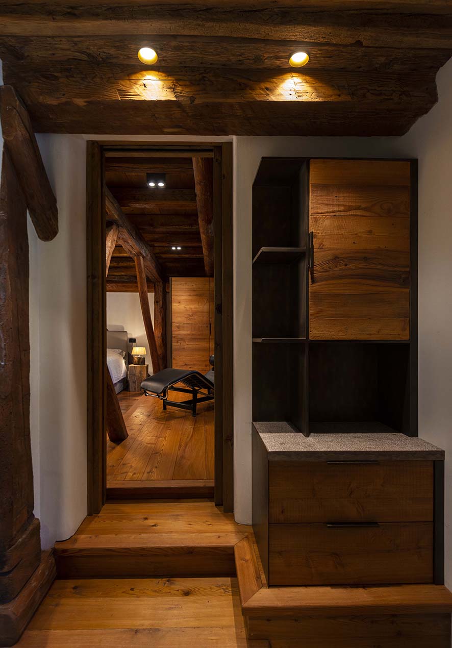 Ancient barn in the Alps by Cumo Mori Roversi Architects - Architizer
