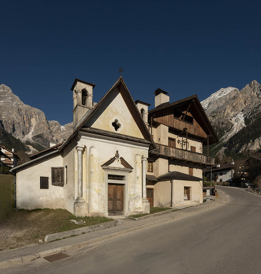 Ancient barn in the Alps by Cumo Mori Roversi Architects - Architizer