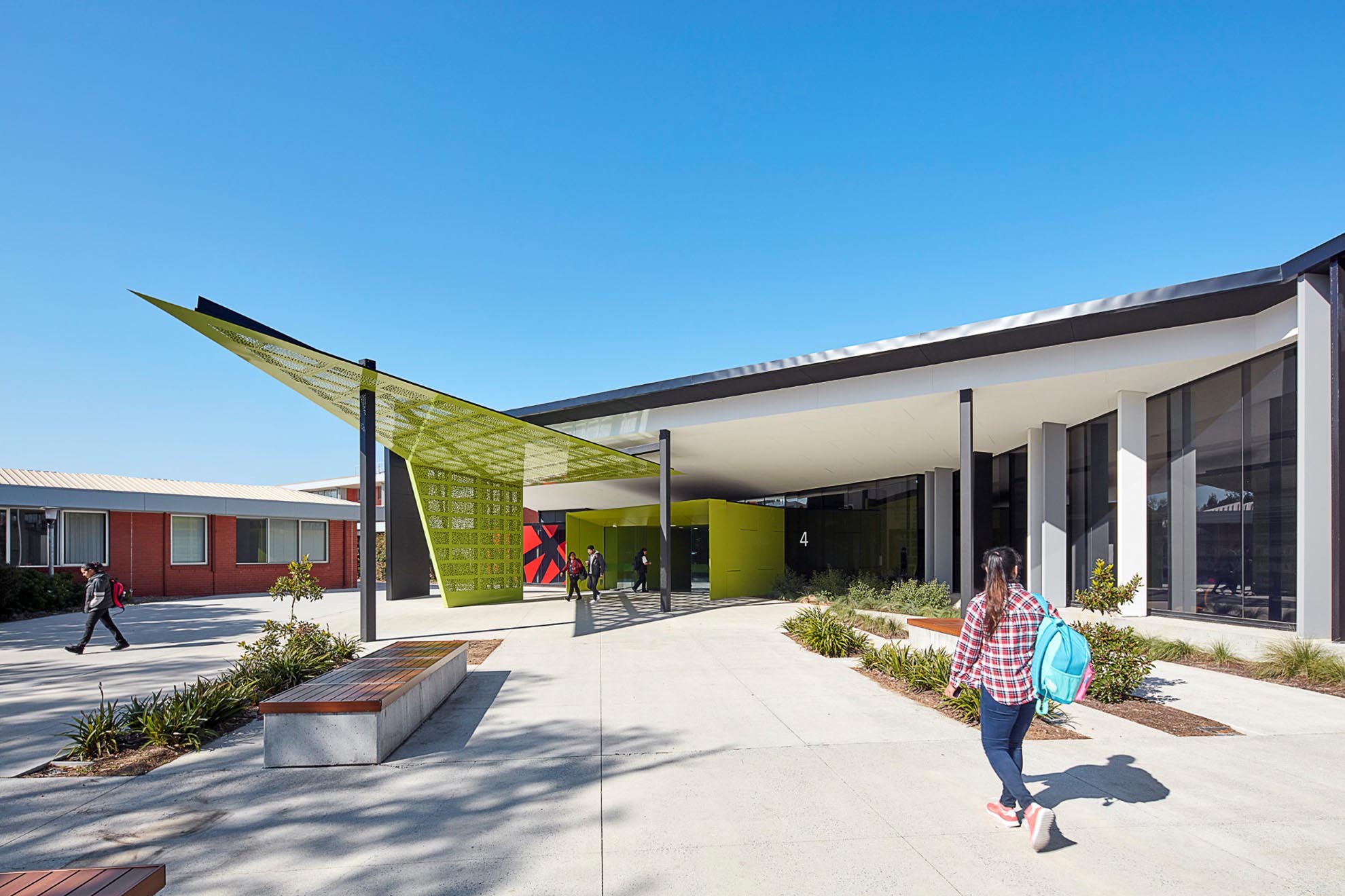 HOLMESGLEN LEARNING COMMONS & STUDENT HUB by Crosier Scott and ...