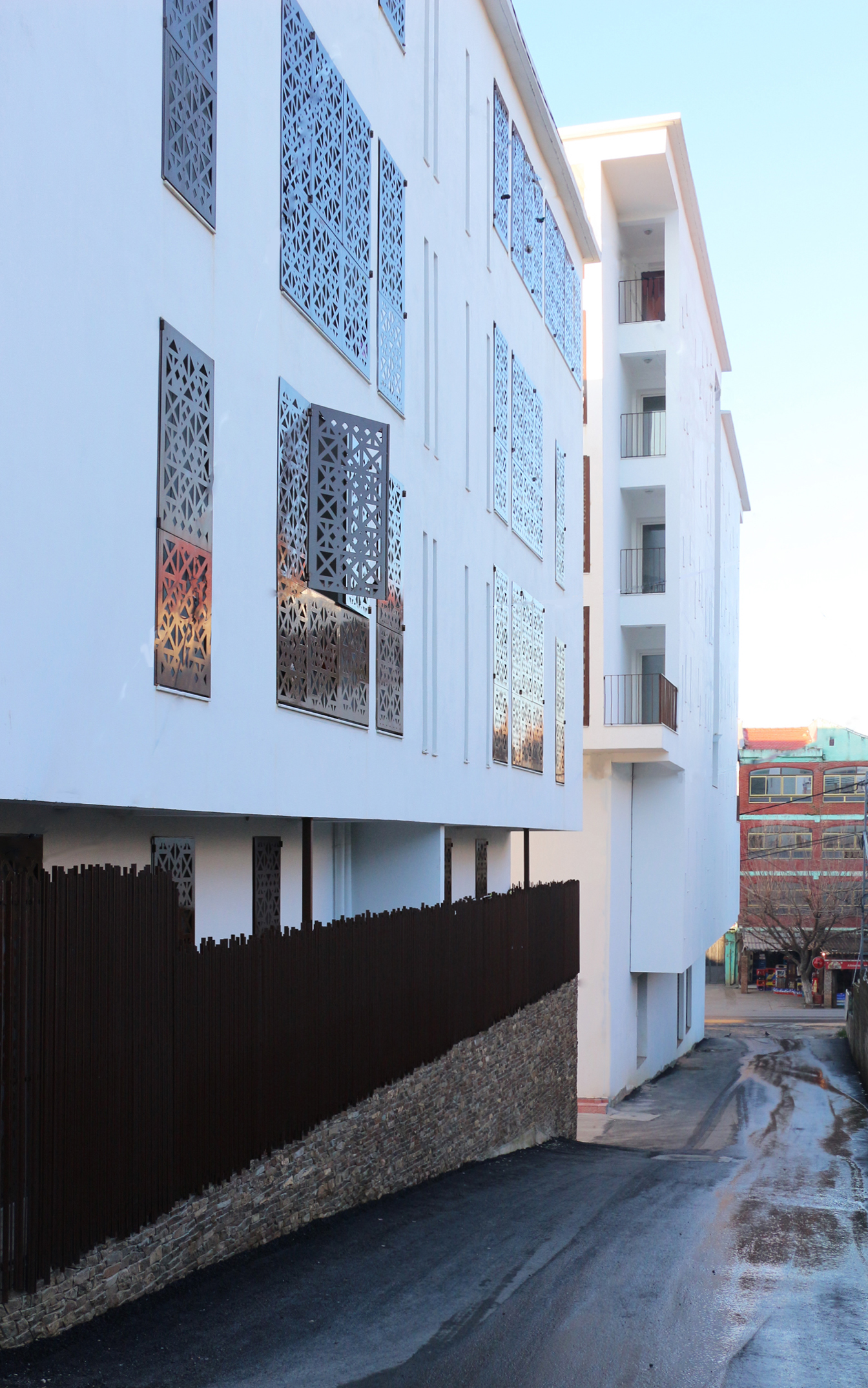 Tirsatine Residential Buildings by Atelier Messaoudi Architectes ...