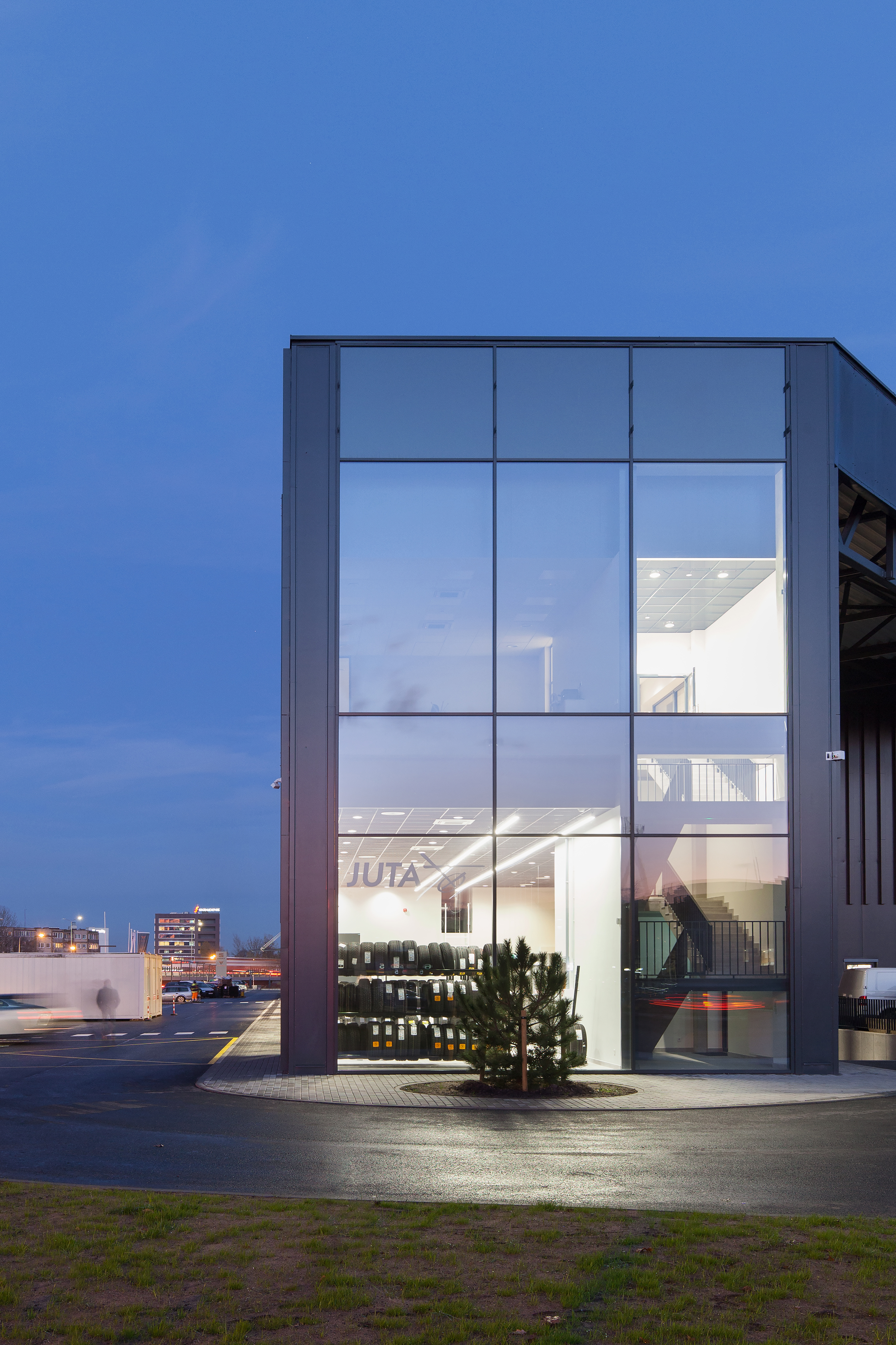 Autojuta Car Sales and Service Center by Architekturos linija - Architizer