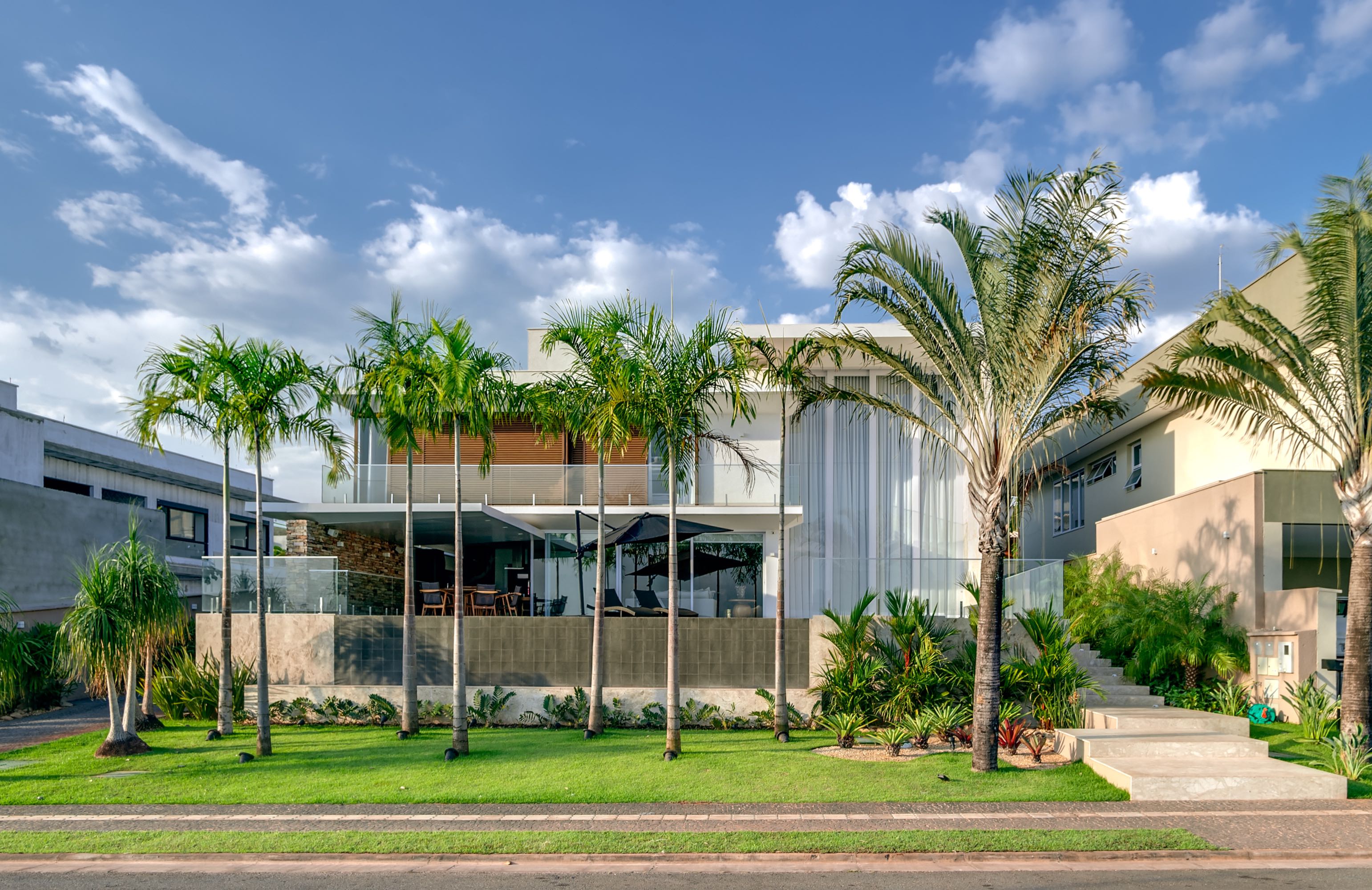 JIG HOUSE by dayala e rafael arquitetos associados - Architizer