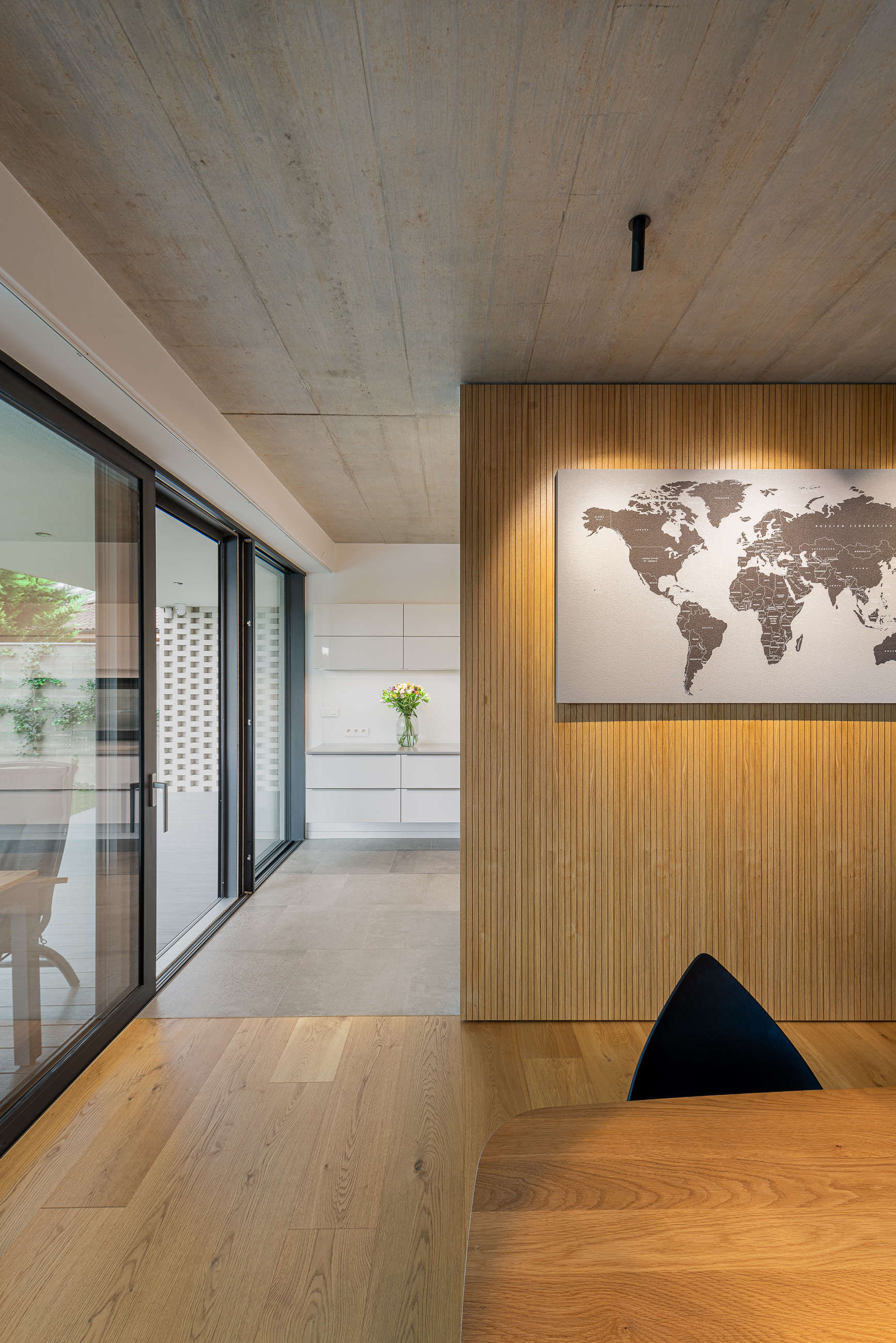 BLNT house by AT26 architects - Architizer