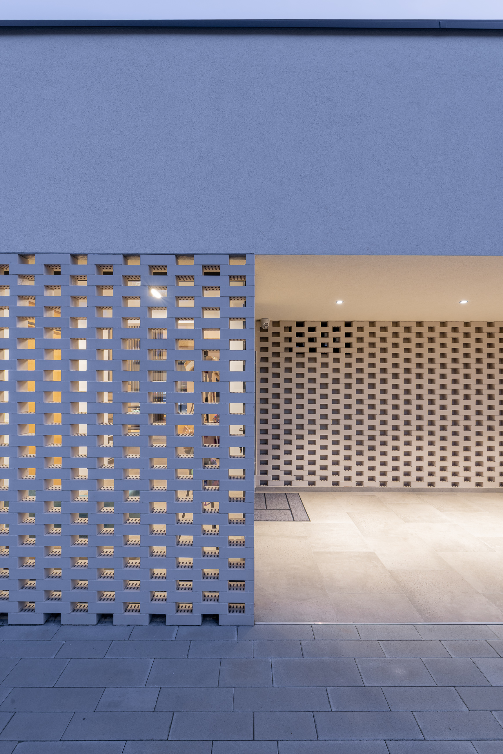 BLNT house by AT26 architects - Architizer